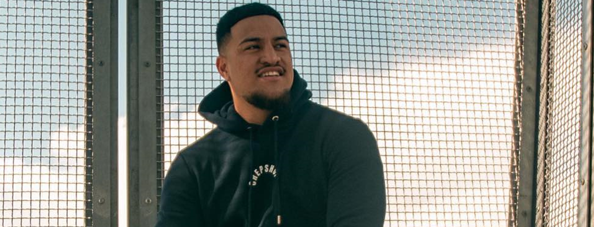 Crep Shop: Clothing, Shoes & Accessories | WHAT’S ON THE STAR?