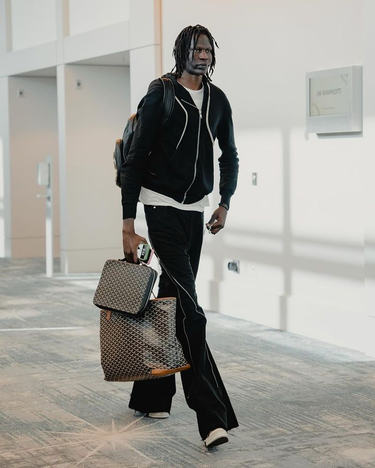 Bol Bol Outfit from October 27, 2023 | WHAT’S ON THE STAR?