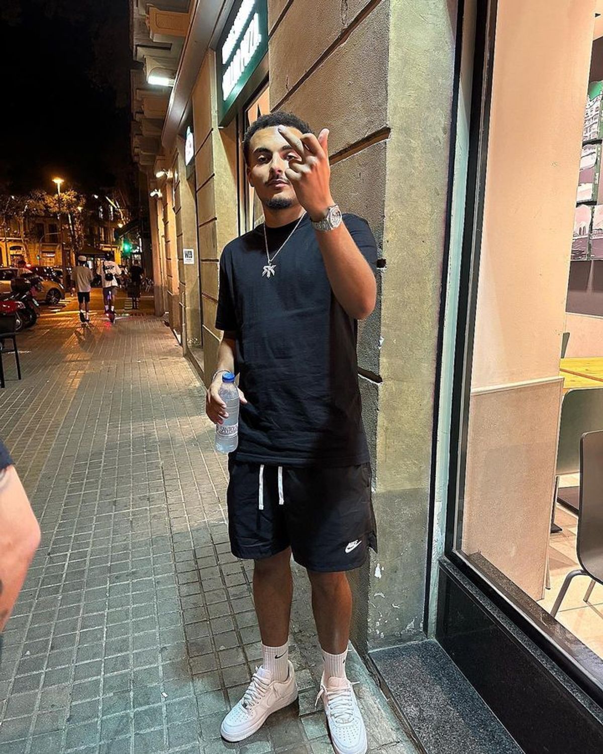 RK Outfit from October 31, 2023 | WHAT’S ON THE STAR?