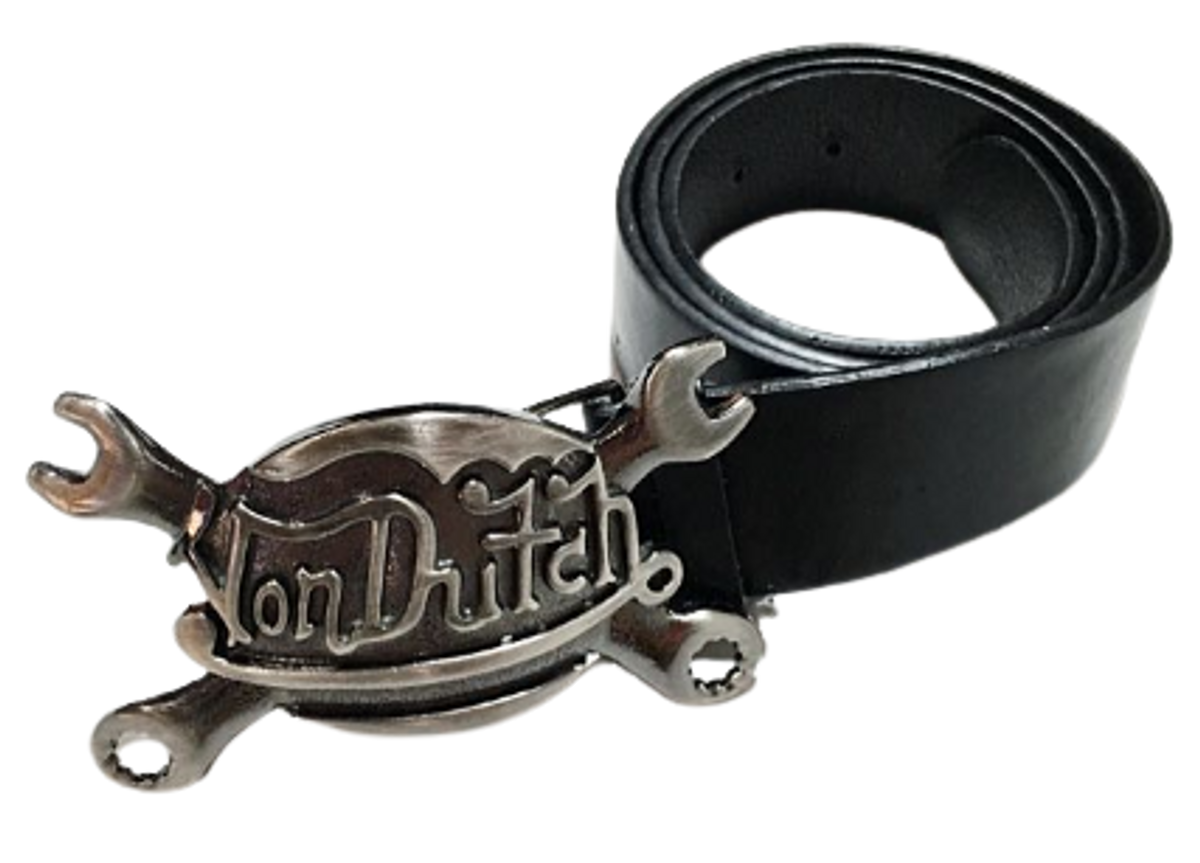 Von Dutch Black Logo Belt | WHAT’S ON THE STAR?