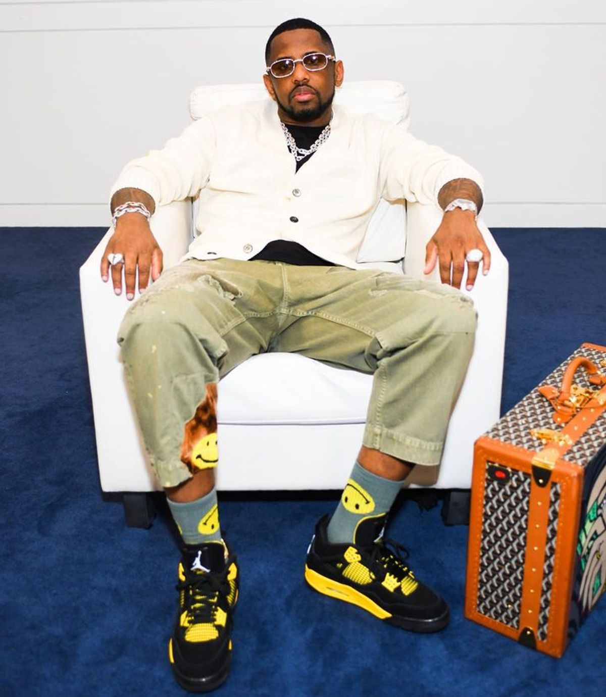 Fabolous Outfit from November 2, 2023 | WHAT’S ON THE STAR?