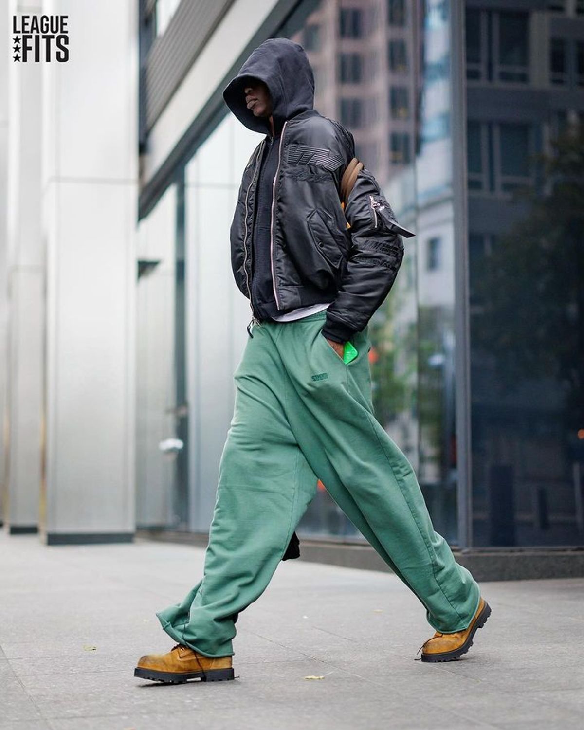 Bol Bol Outfit from November 4, 2023 | WHAT’S ON THE STAR?