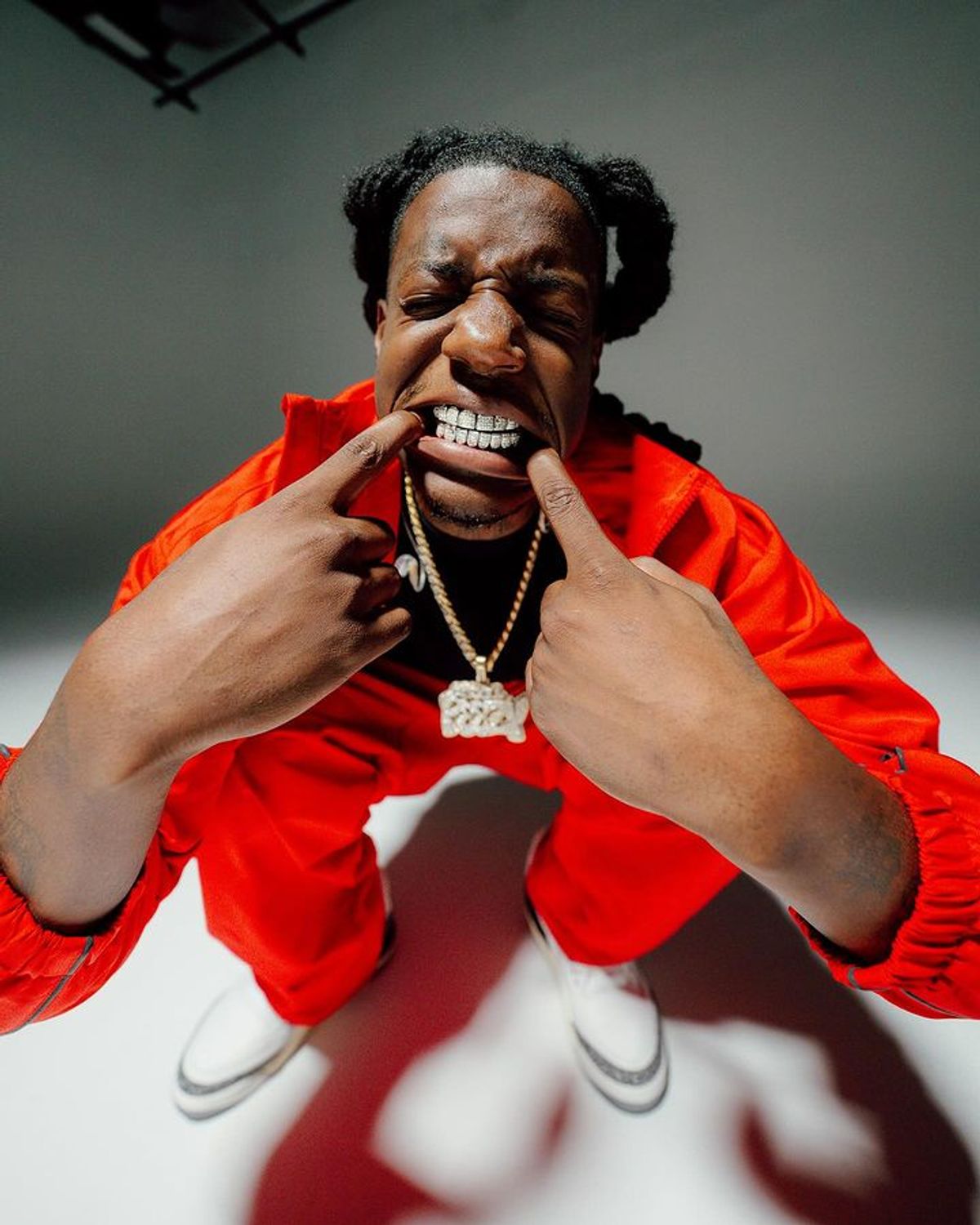 OMB Peezy Outfit from November 8, 2023 | WHAT’S ON THE STAR?