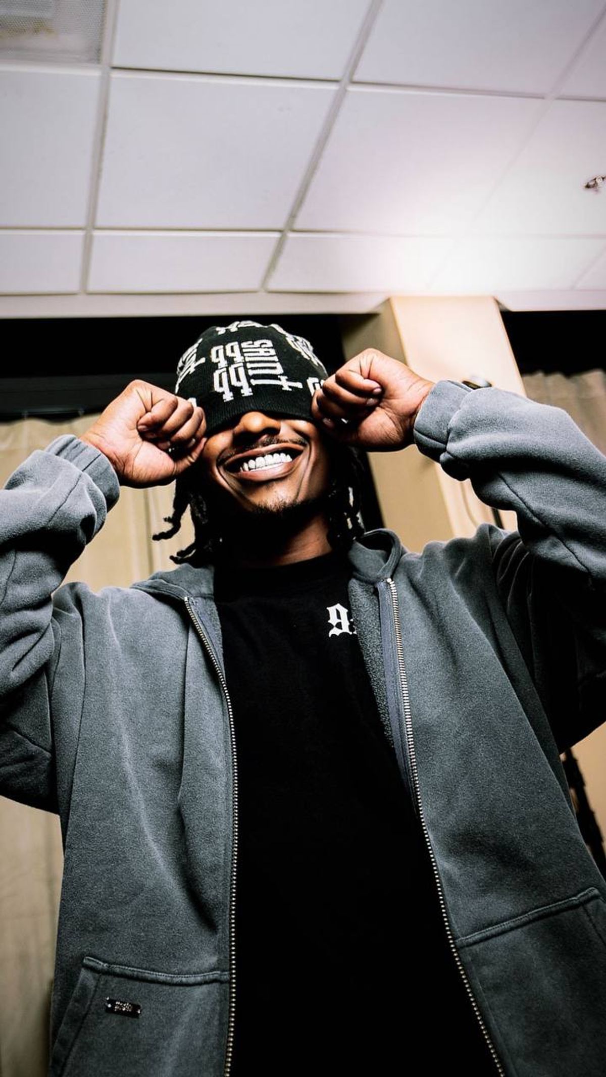 Duke Dennis Outfit from November 19, 2023 | WHAT’S ON THE STAR?