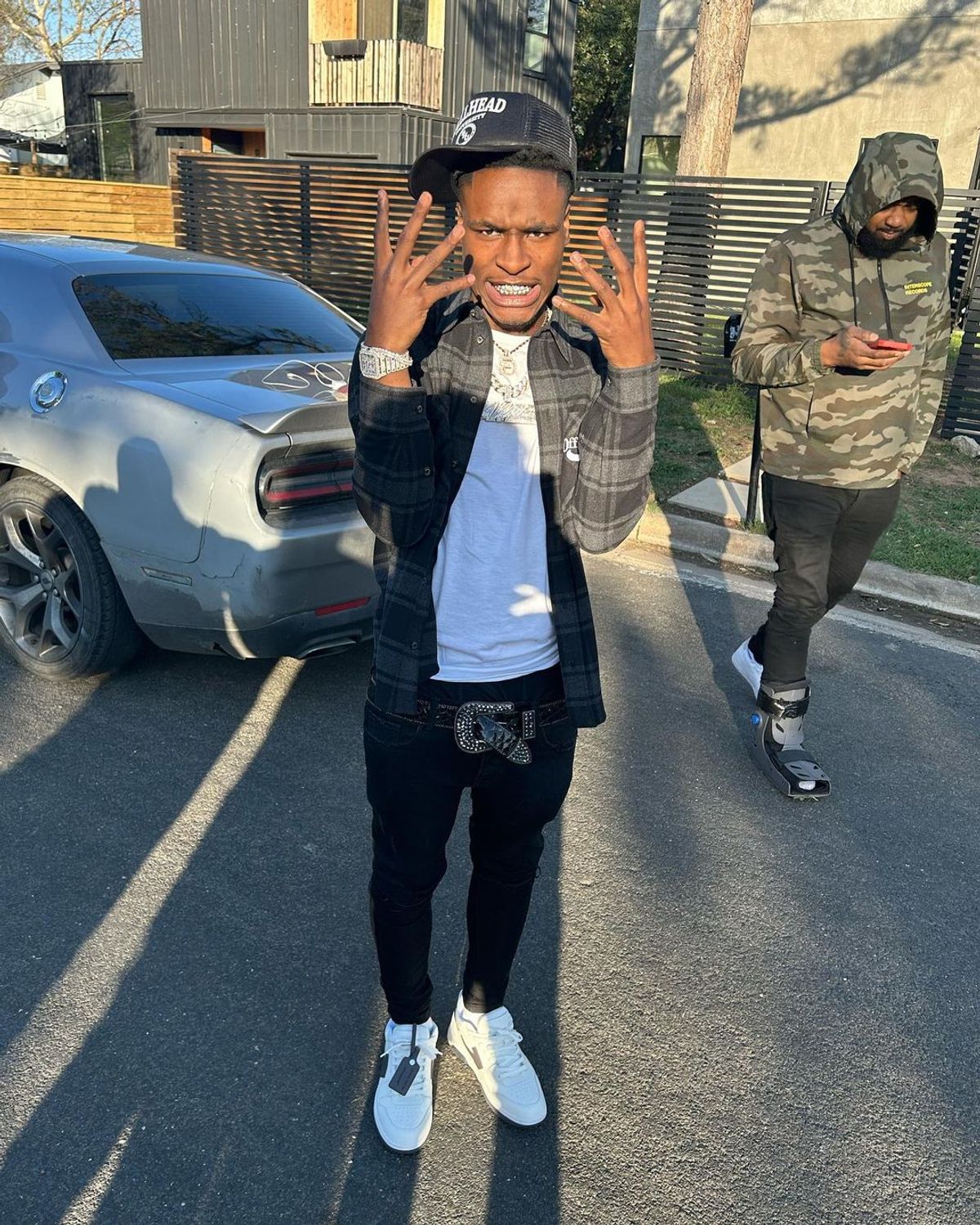 Mudbaby Ru Outfit from March 18, 2023 | WHAT’S ON THE STAR?