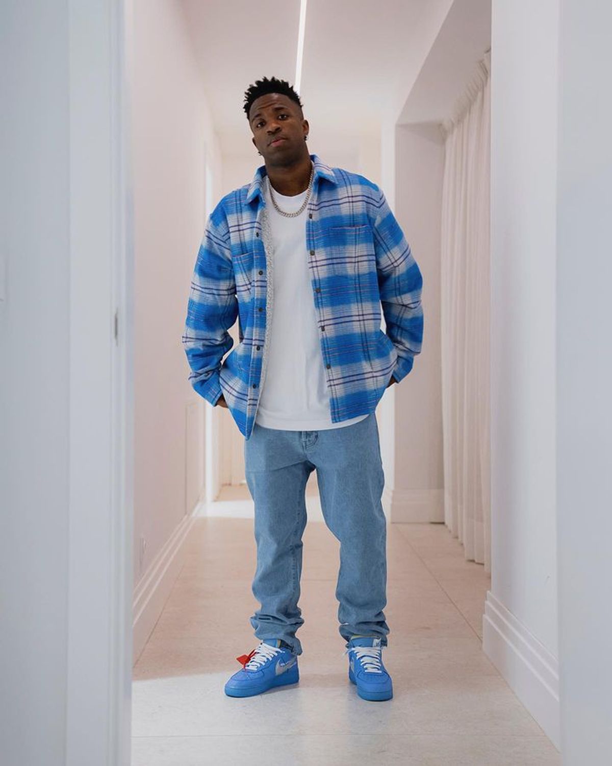 Vinicius Jr Outfit from November 26, 2023 | WHAT’S ON THE STAR?