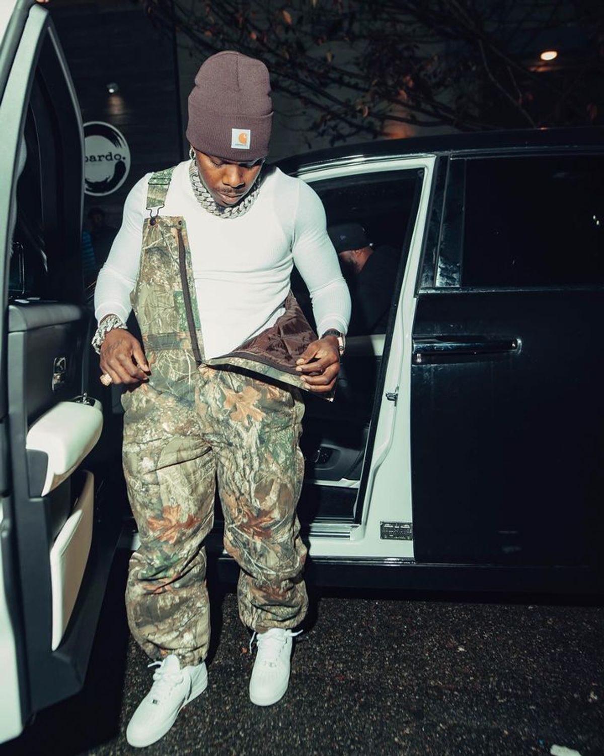 DaBaby Outfit from November 27, 2023 | WHAT’S ON THE STAR?