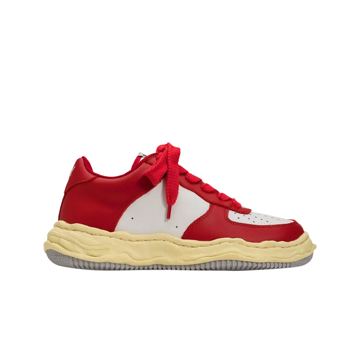Maison Mihara Yasuhiro Lo-top Leather Sneakers In Red | WHAT’S ON THE STAR?