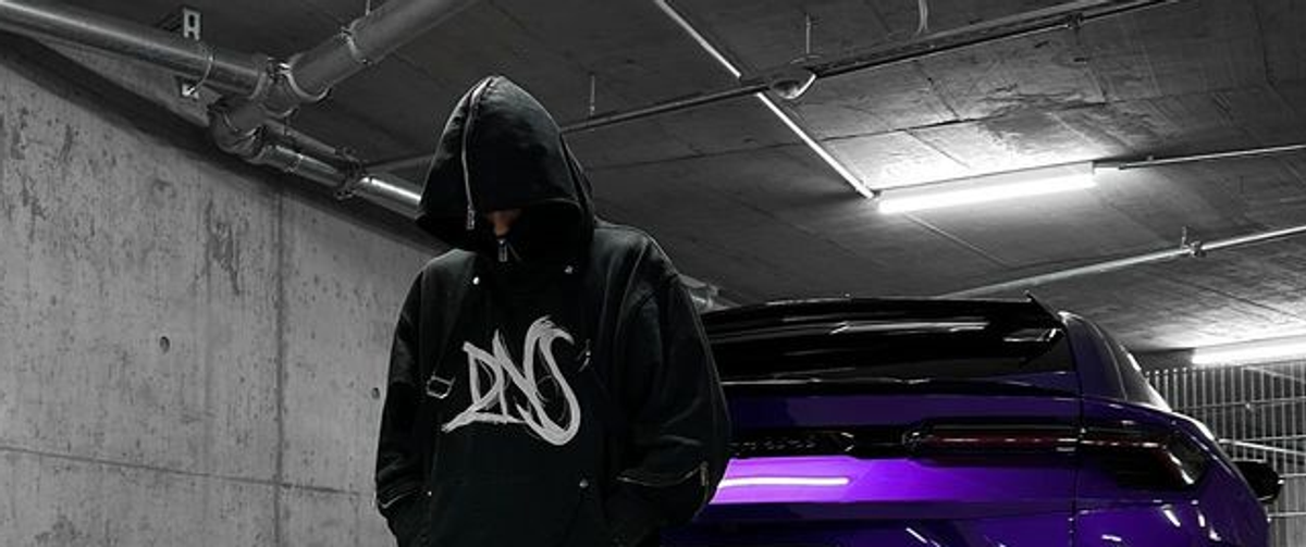 Dark Nature Studios: Clothing, Shoes & Accessories | WHAT’S ON THE STAR?