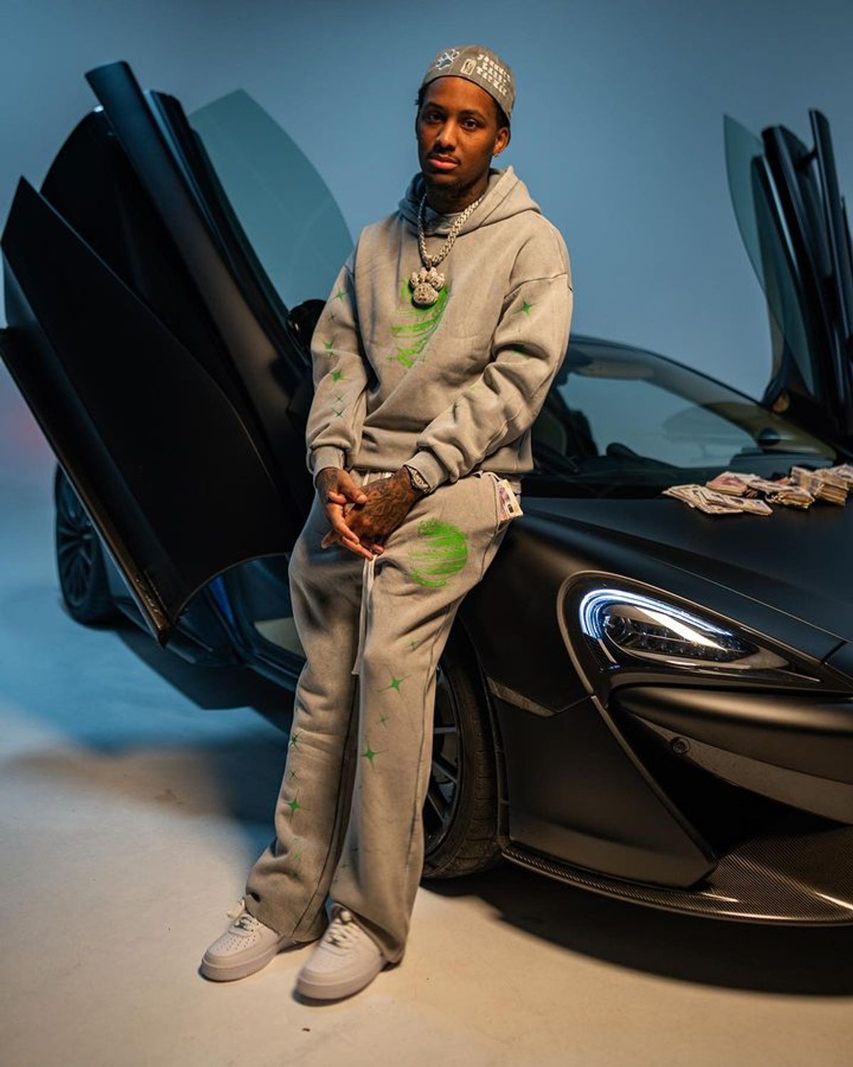 21 Lil Harold Outfit from December 20, 2023 | WHAT’S ON THE STAR?