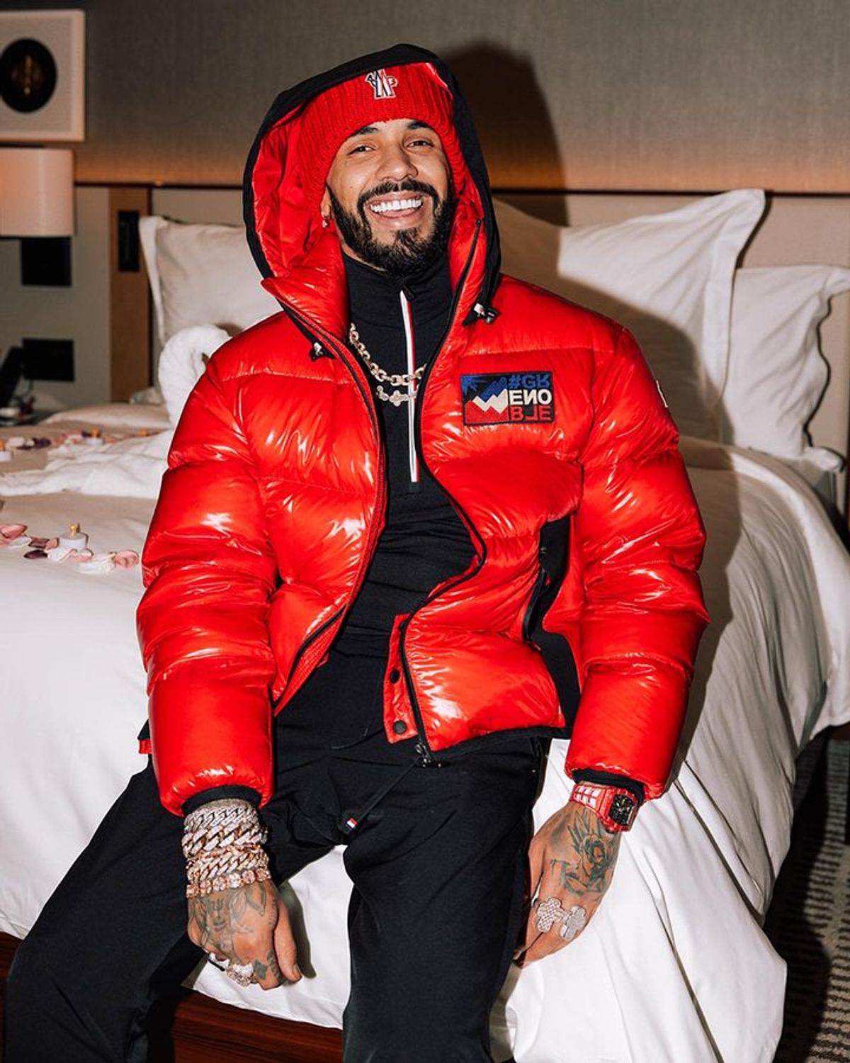 Anuel AA Outfit from December 26, 2023 | WHAT’S ON THE STAR?