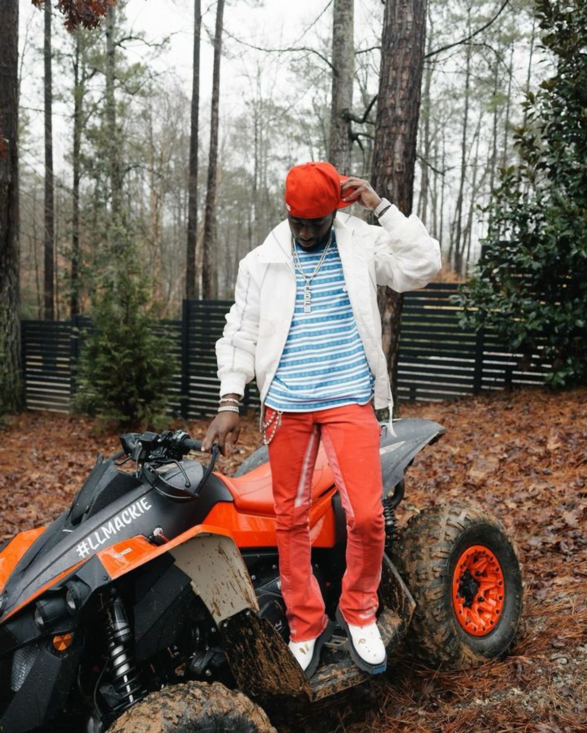 Lil Dann Outfit from December 26, 2023 | WHAT’S ON THE STAR?