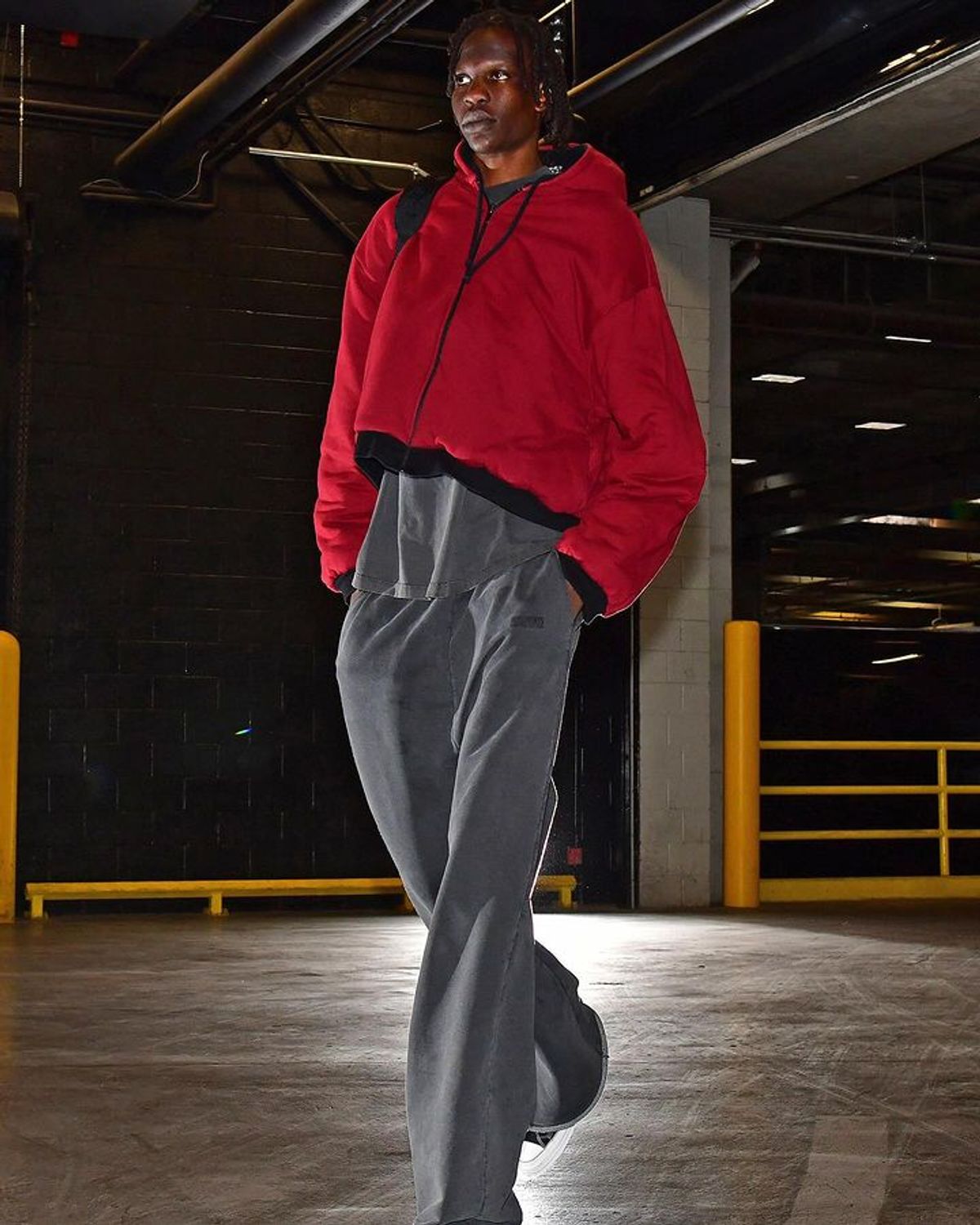 Bol Bol Outfit from January 4, 2024 | WHAT’S ON THE STAR?