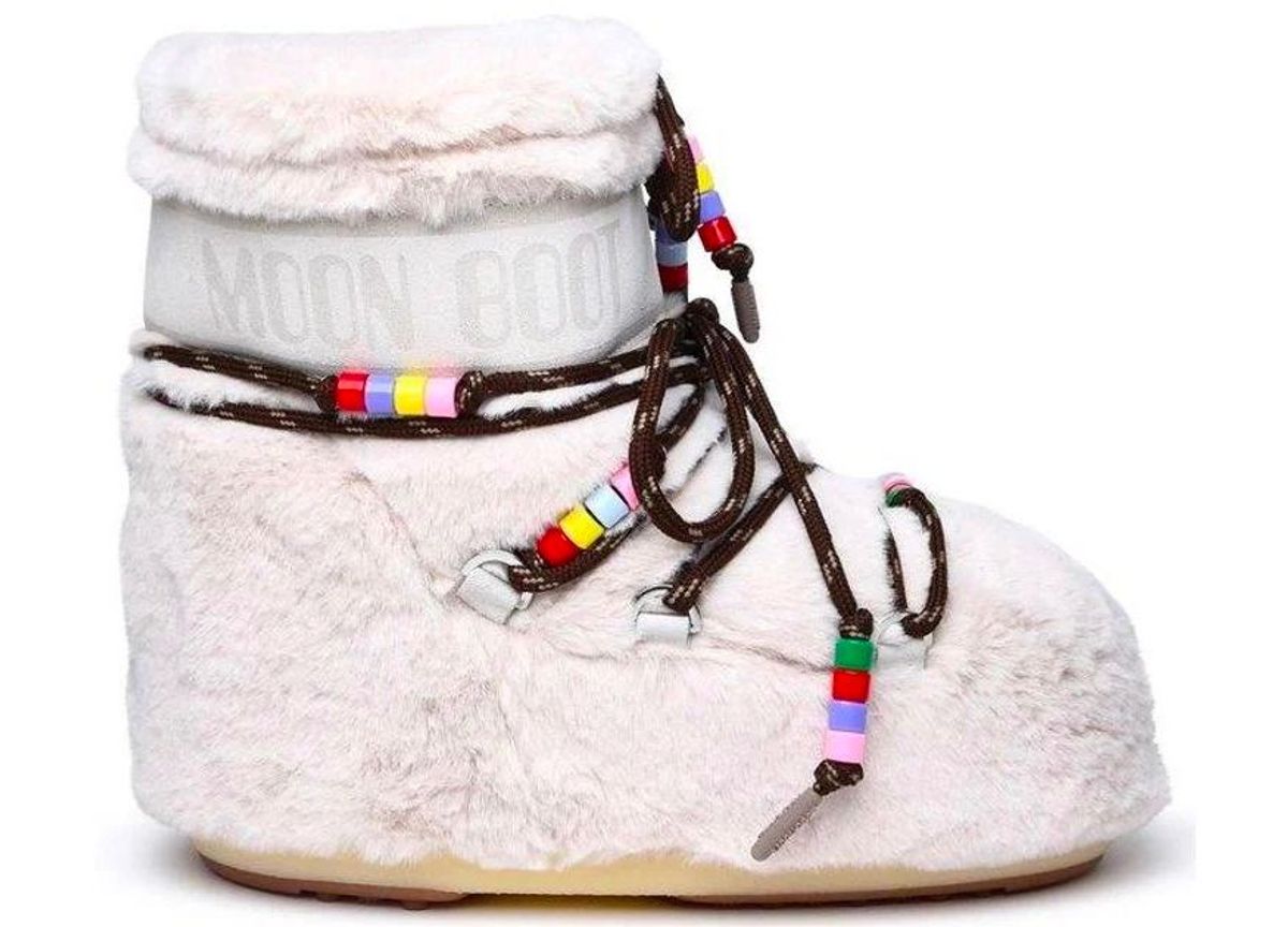 Moon Boot Icon Low Top Bead-Embellished Boots | WHAT’S ON THE STAR?