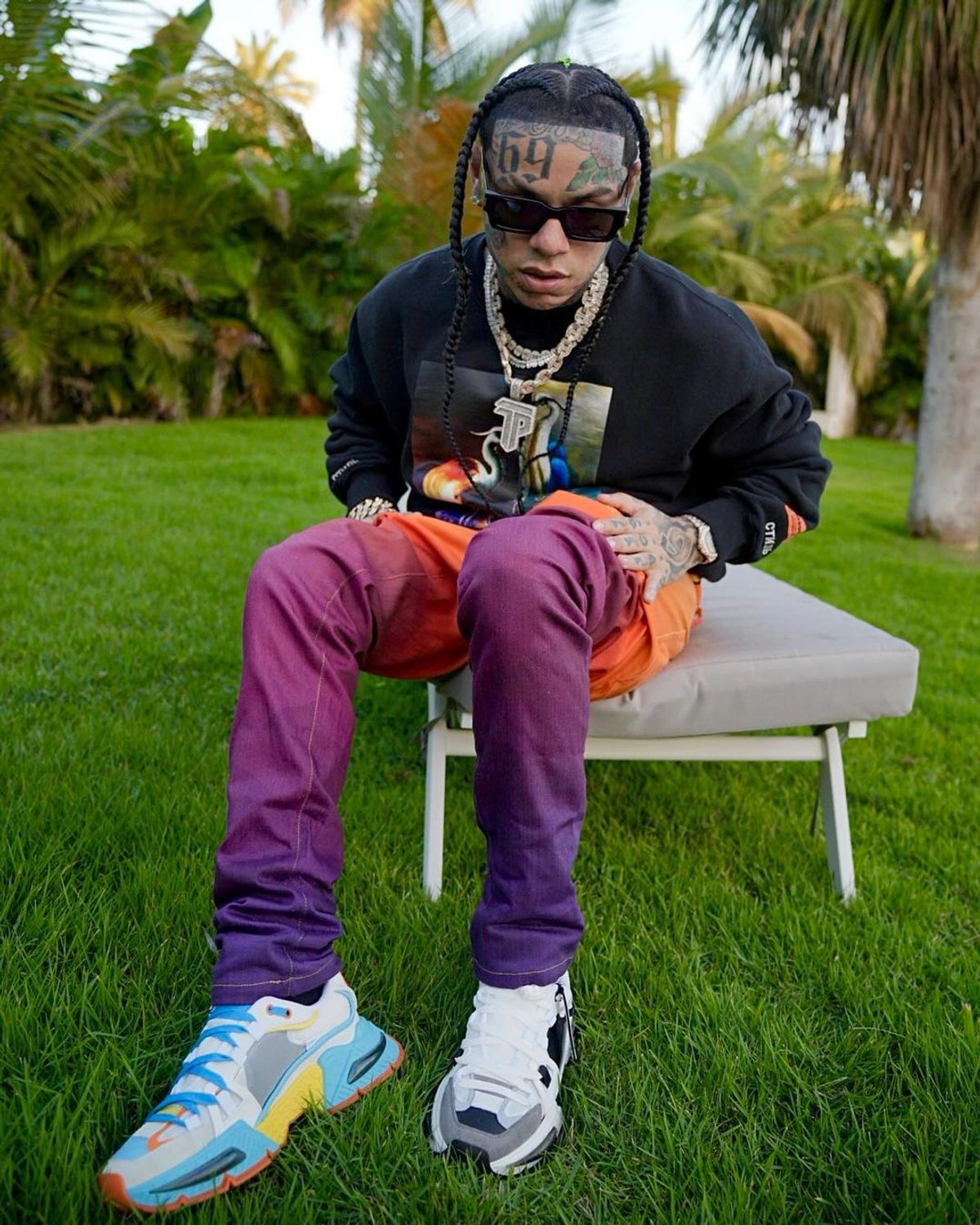 6ix9ine Outfit from January 16, 2024 | WHAT’S ON THE STAR?