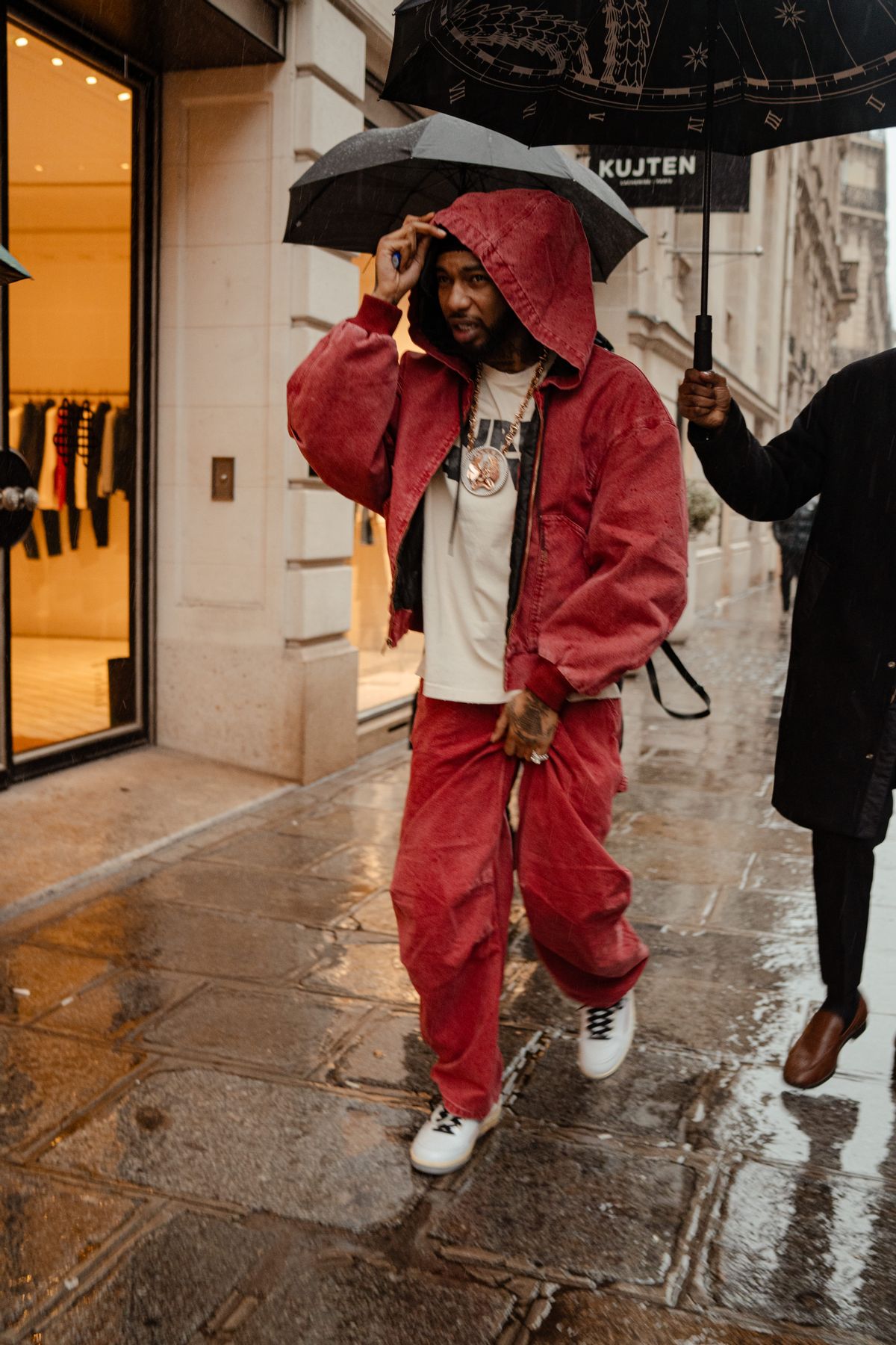 Key Glock Outfit from January 18, 2024 | WHAT’S ON THE STAR?