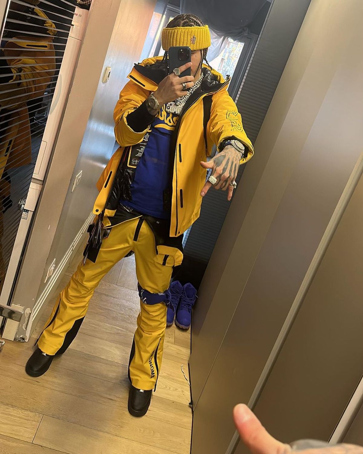 Rondodasosa Outfit from January 19, 2024 | WHAT’S ON THE STAR?