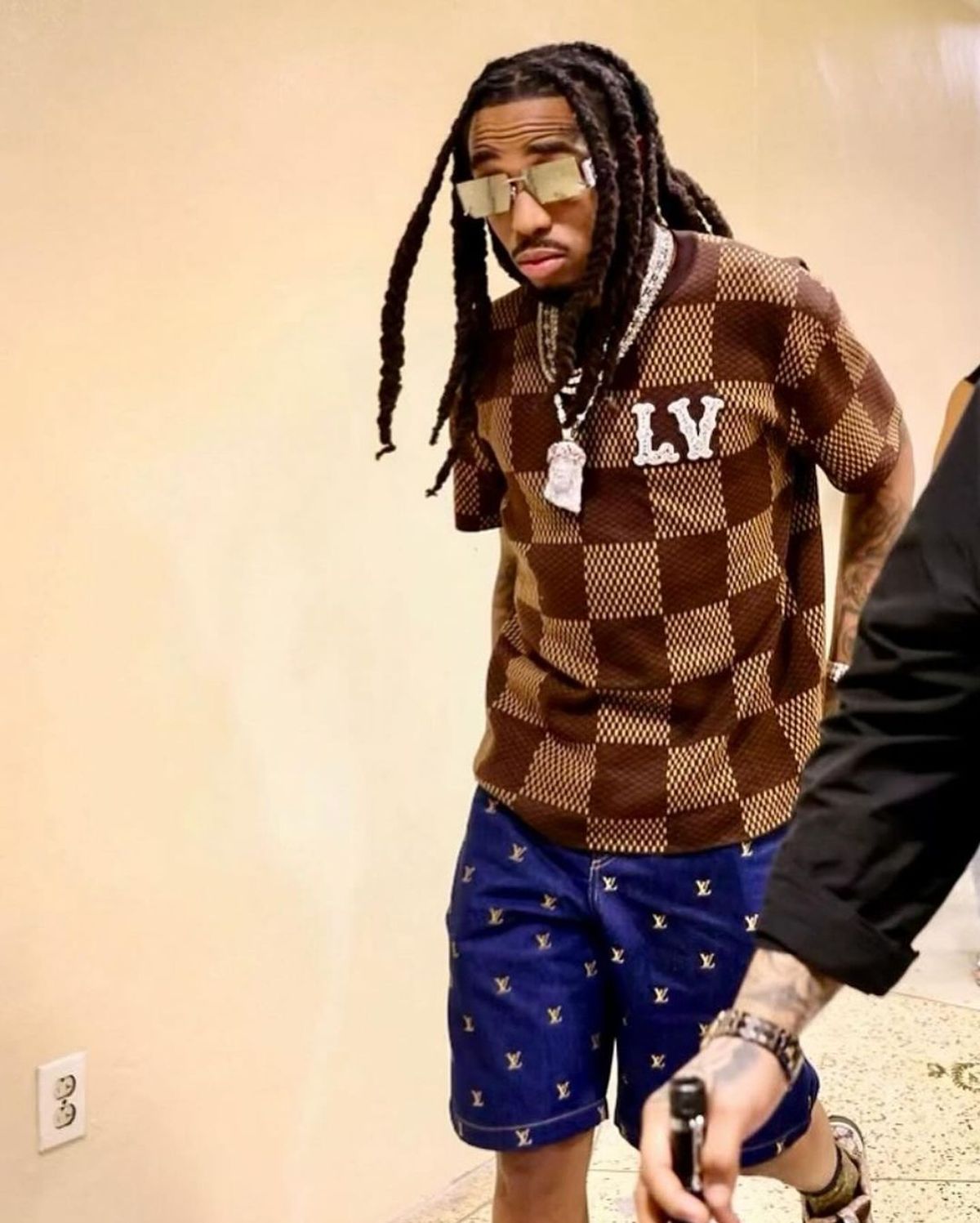 Quavo Outfit from January 31, 2024 | WHAT’S ON THE STAR?