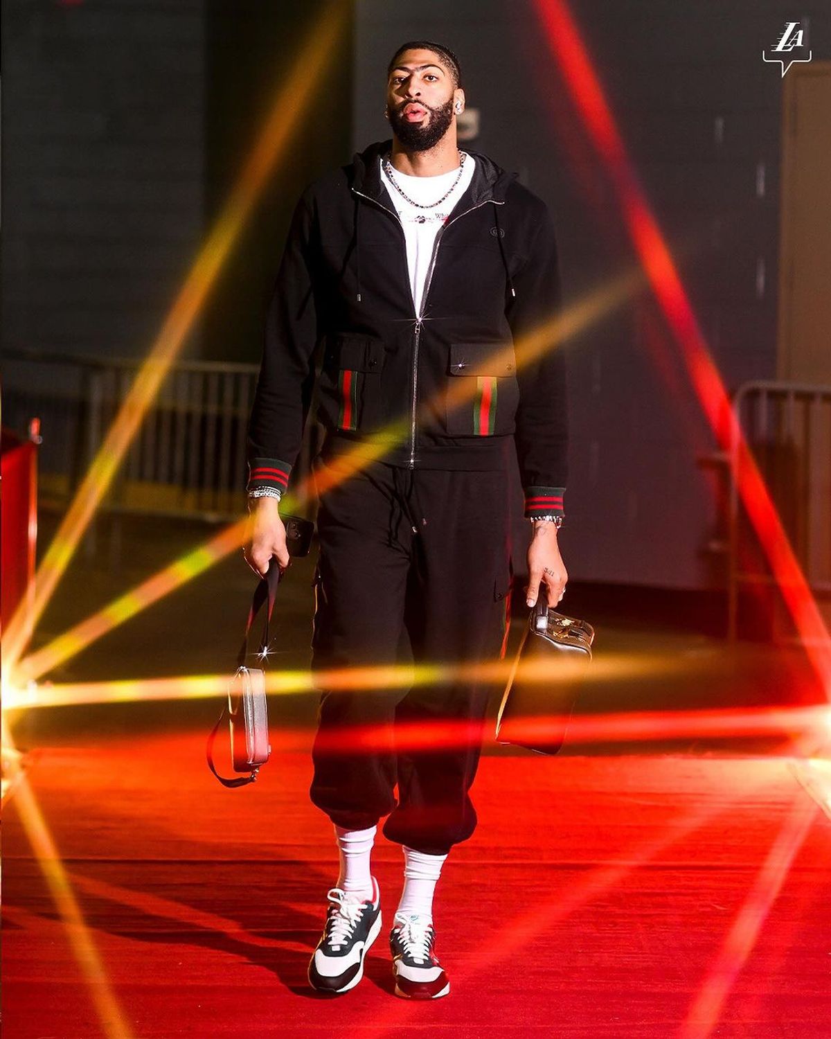 Anthony Davis Outfit from February 1, 2024 | WHAT’S ON THE STAR?