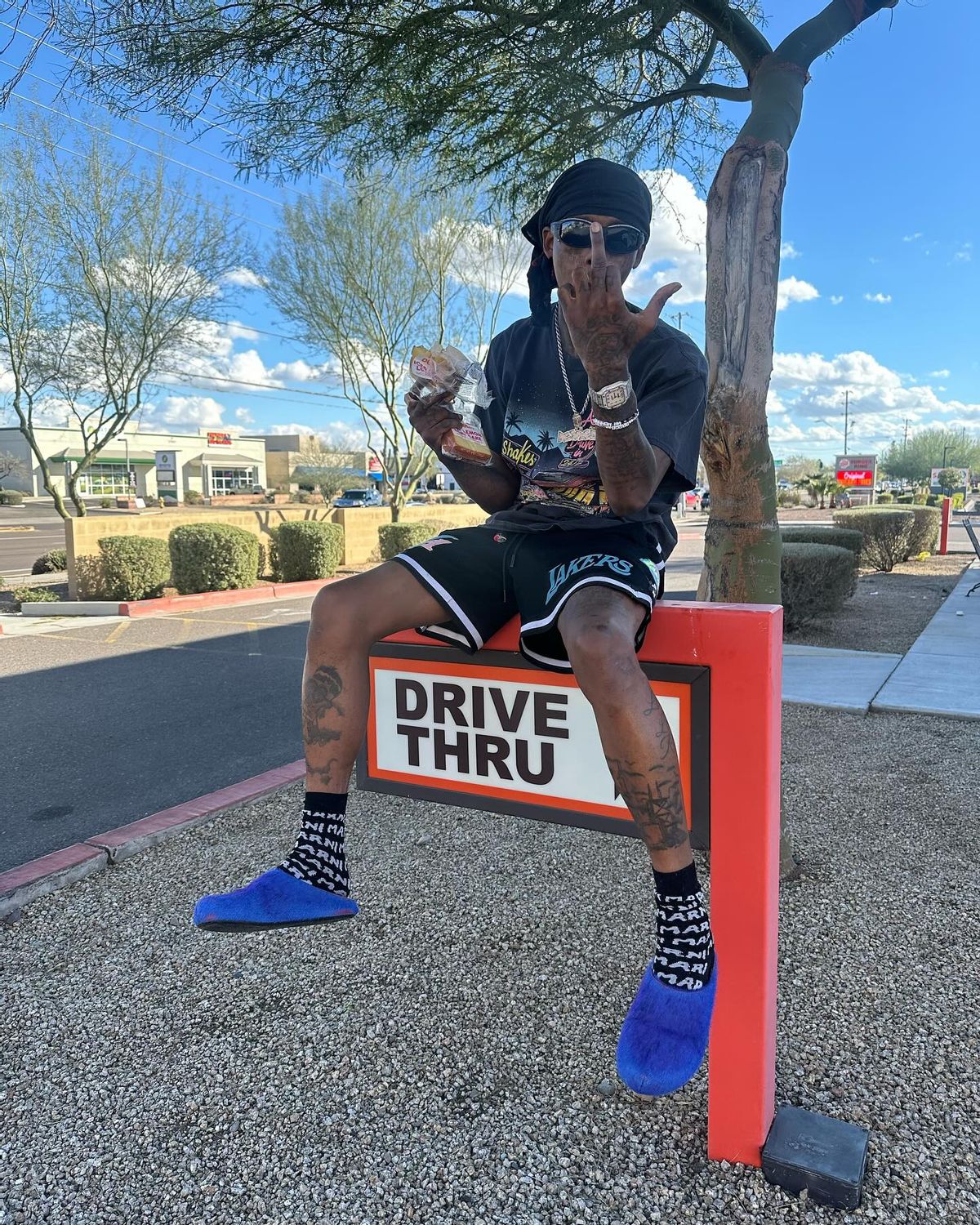 Famous Dex Outfit from February 4, 2024 | WHAT’S ON THE STAR?