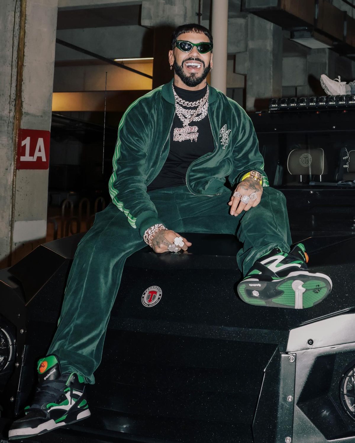 Anuel AA Outfit from February 12, 2024 | WHAT’S ON THE STAR?