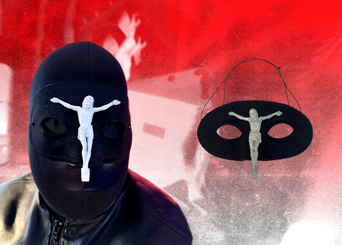 Ye in McQueen's mask at Super Bowl | WHAT’S ON THE STAR?