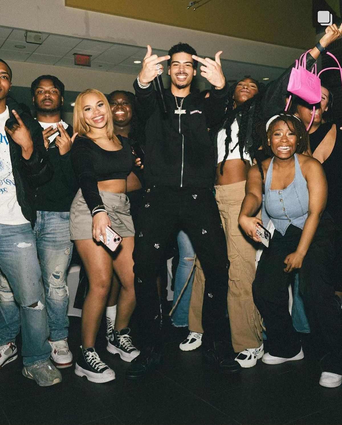 Jay Critch Outfit from February 20, 2024 | WHAT’S ON THE STAR?