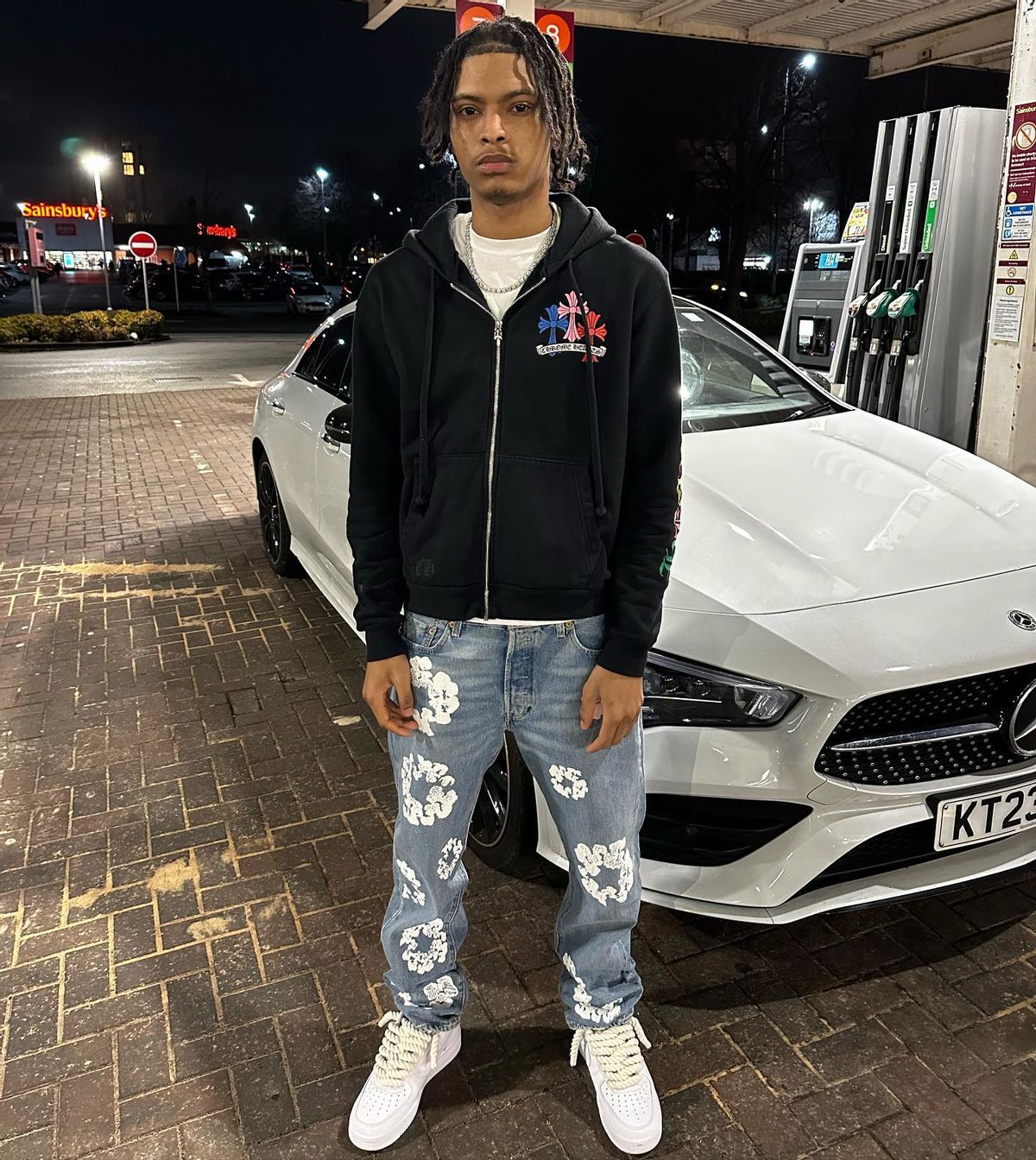 Nemzzz Outfit from February 21, 2024 | WHAT’S ON THE STAR?