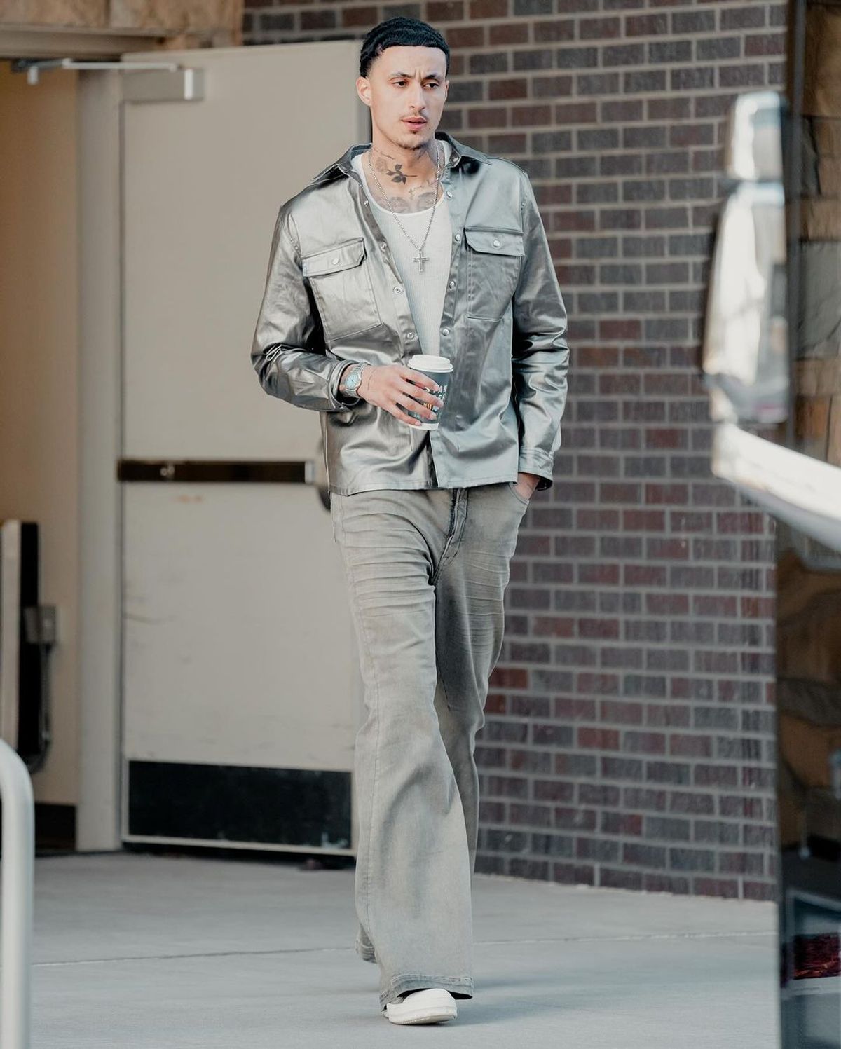 Kyle Kuzma Outfit from February 25, 2024 | WHAT’S ON THE STAR?