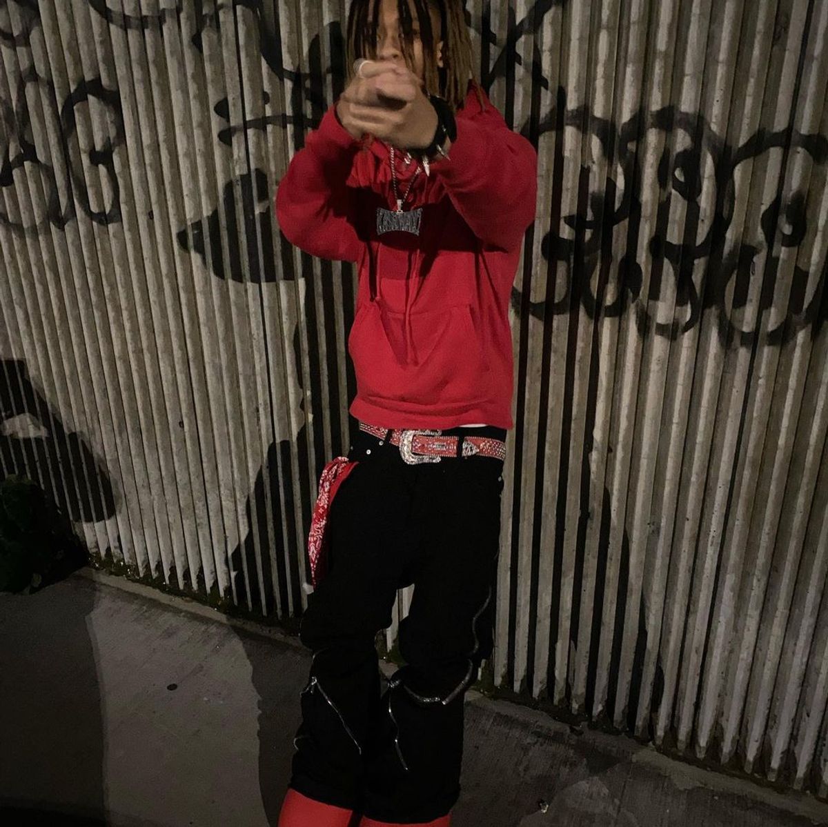 Kashdami Outfit from September 9, 2023 | WHAT’S ON THE STAR?