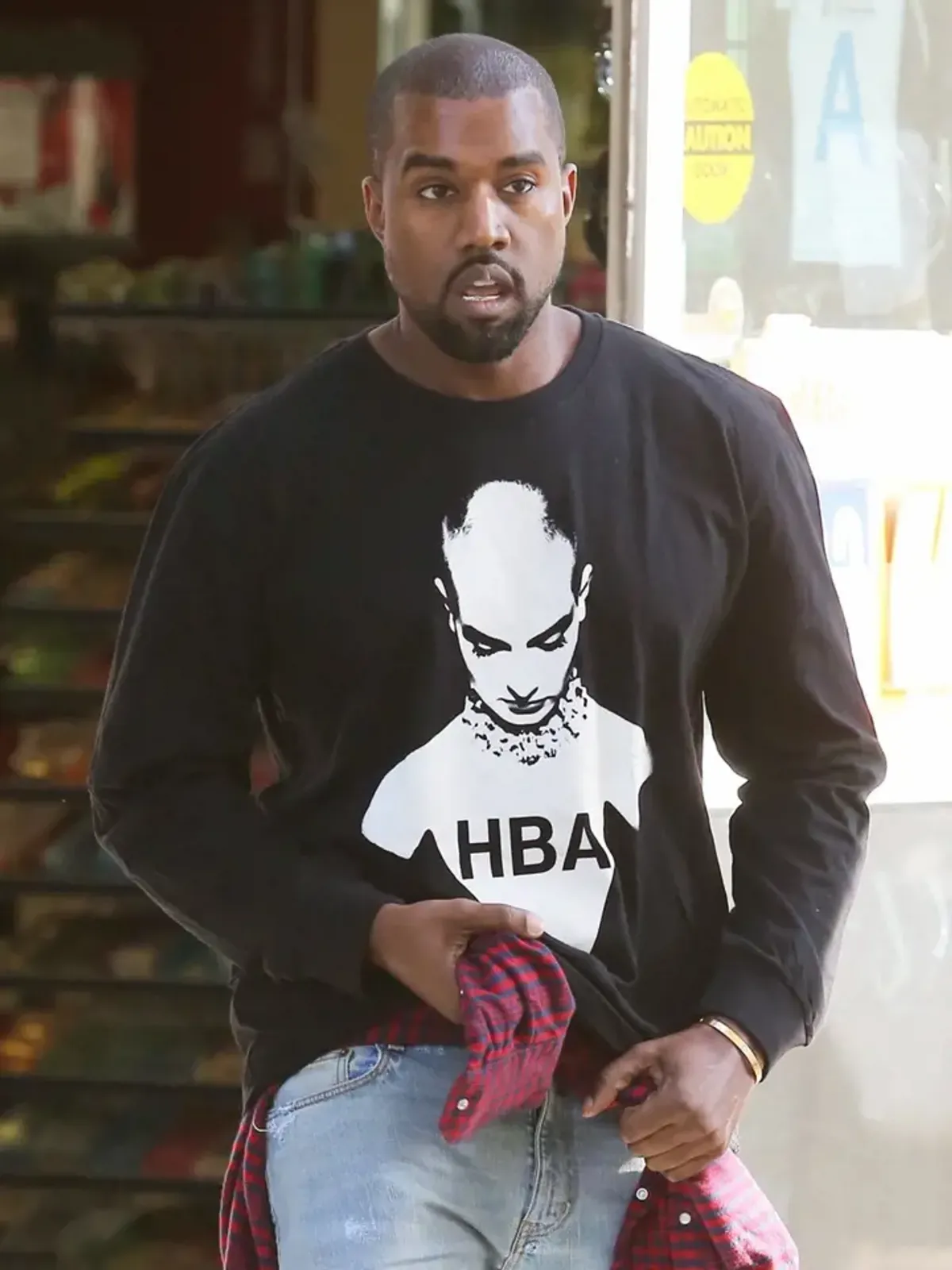 Kanye West Outfit from April 15, 2008 | WHAT’S ON THE STAR?