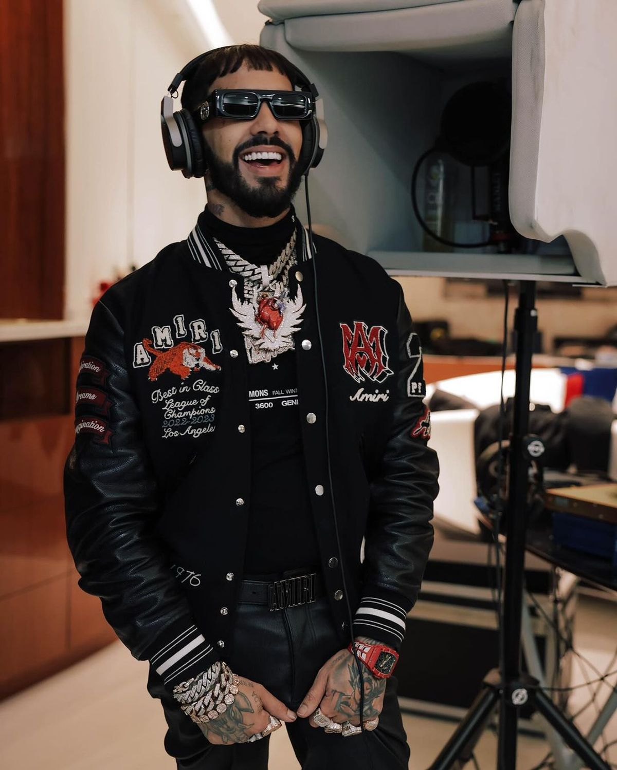 Anuel AA Outfit from March 17, 2024 | WHAT’S ON THE STAR?
