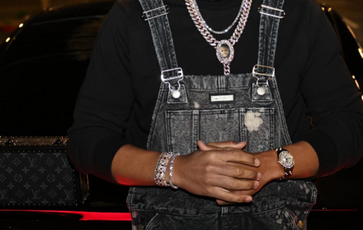 Jack Ripp: Clothing, Shoes & Accessories | WHAT’S ON THE STAR?