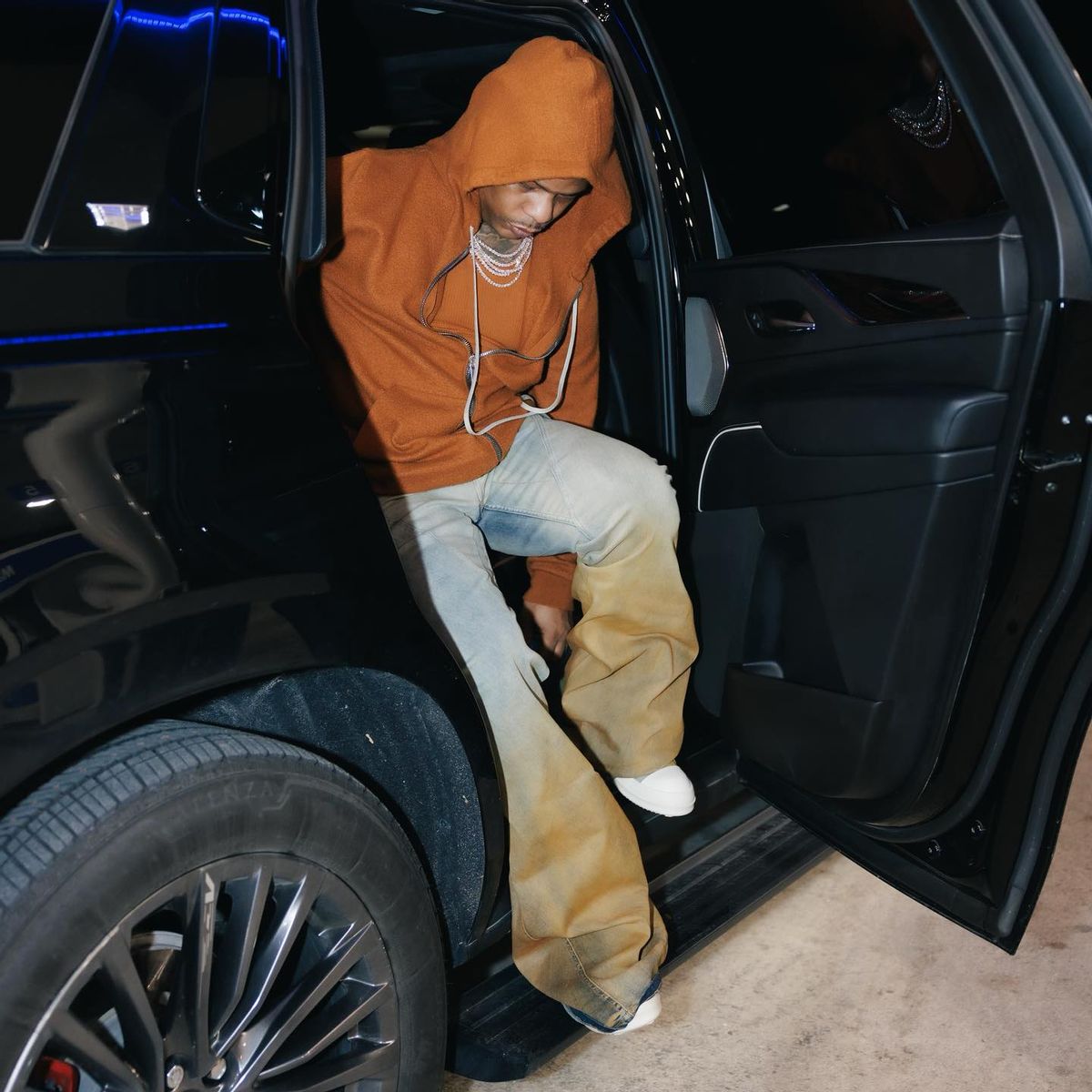Rylo Rodriguez Outfit from March 31, 2024 | WHAT’S ON THE STAR?