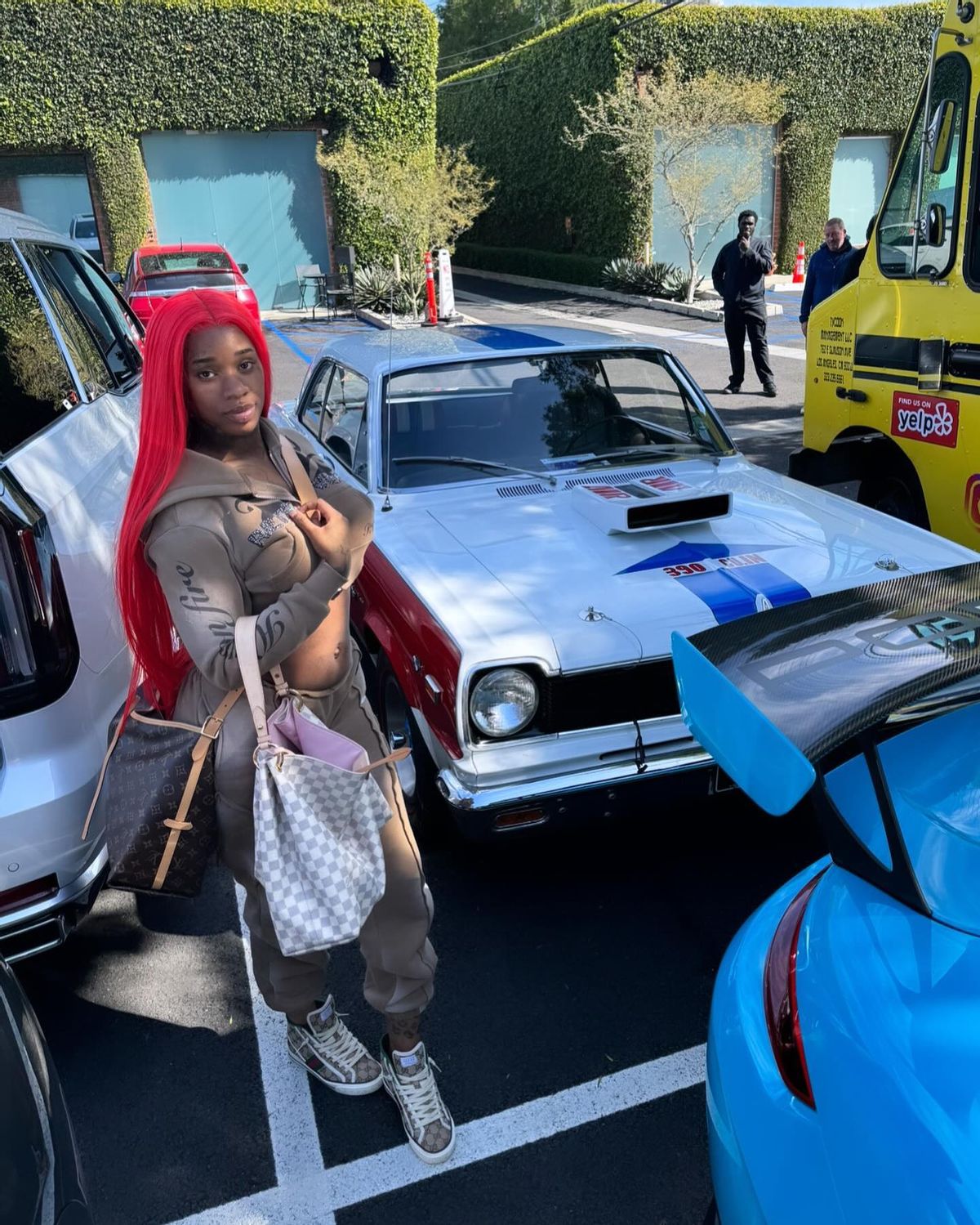 Sexyy Red Outfit from April 29, 2024 | WHAT’S ON THE STAR?