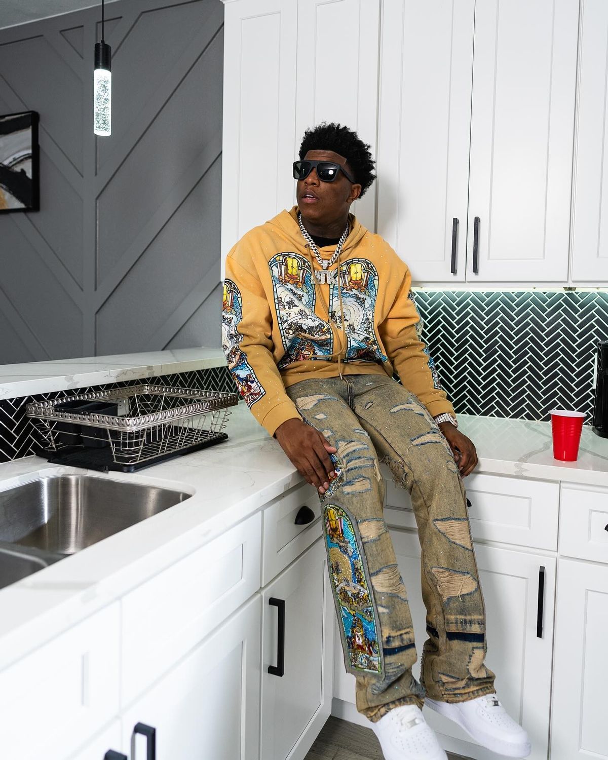 Yungeen Ace Outfit from June 17, 2024 | WHAT’S ON THE STAR?