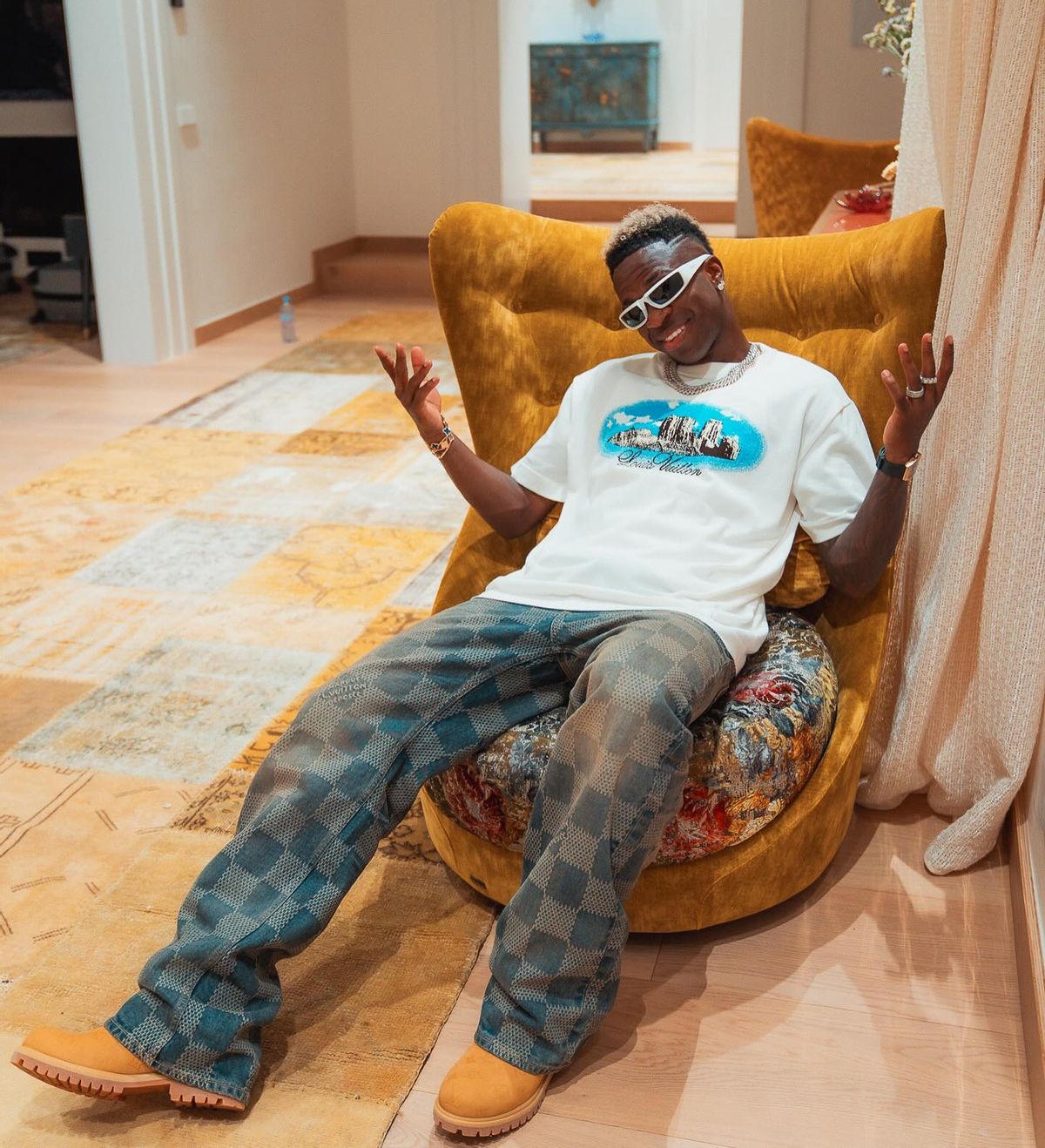 Vinicius Jr Outfit from August 1, 2024 | WHAT’S ON THE STAR?