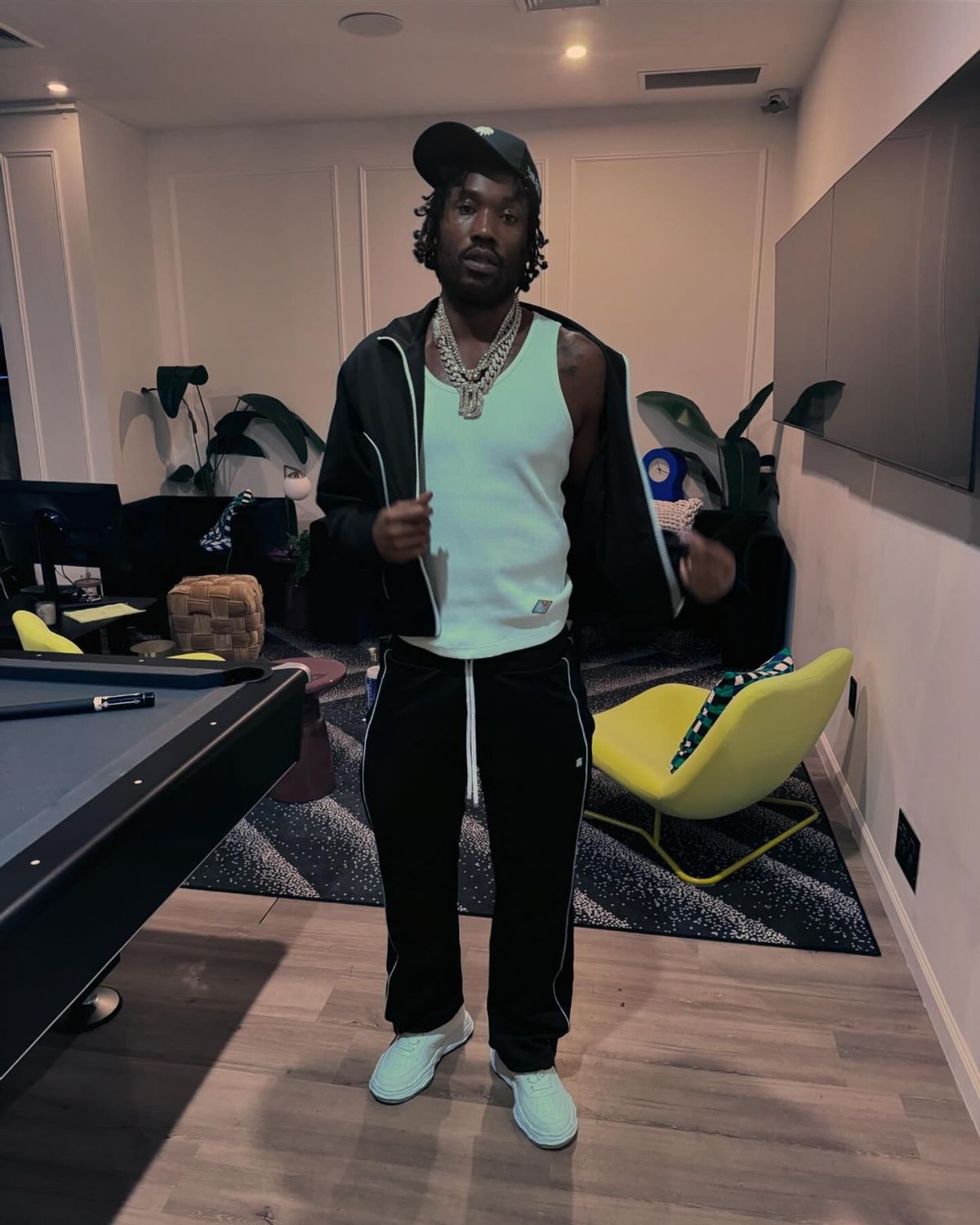 Meek Mill Outfit from August 5, 2024 | WHAT’S ON THE STAR?