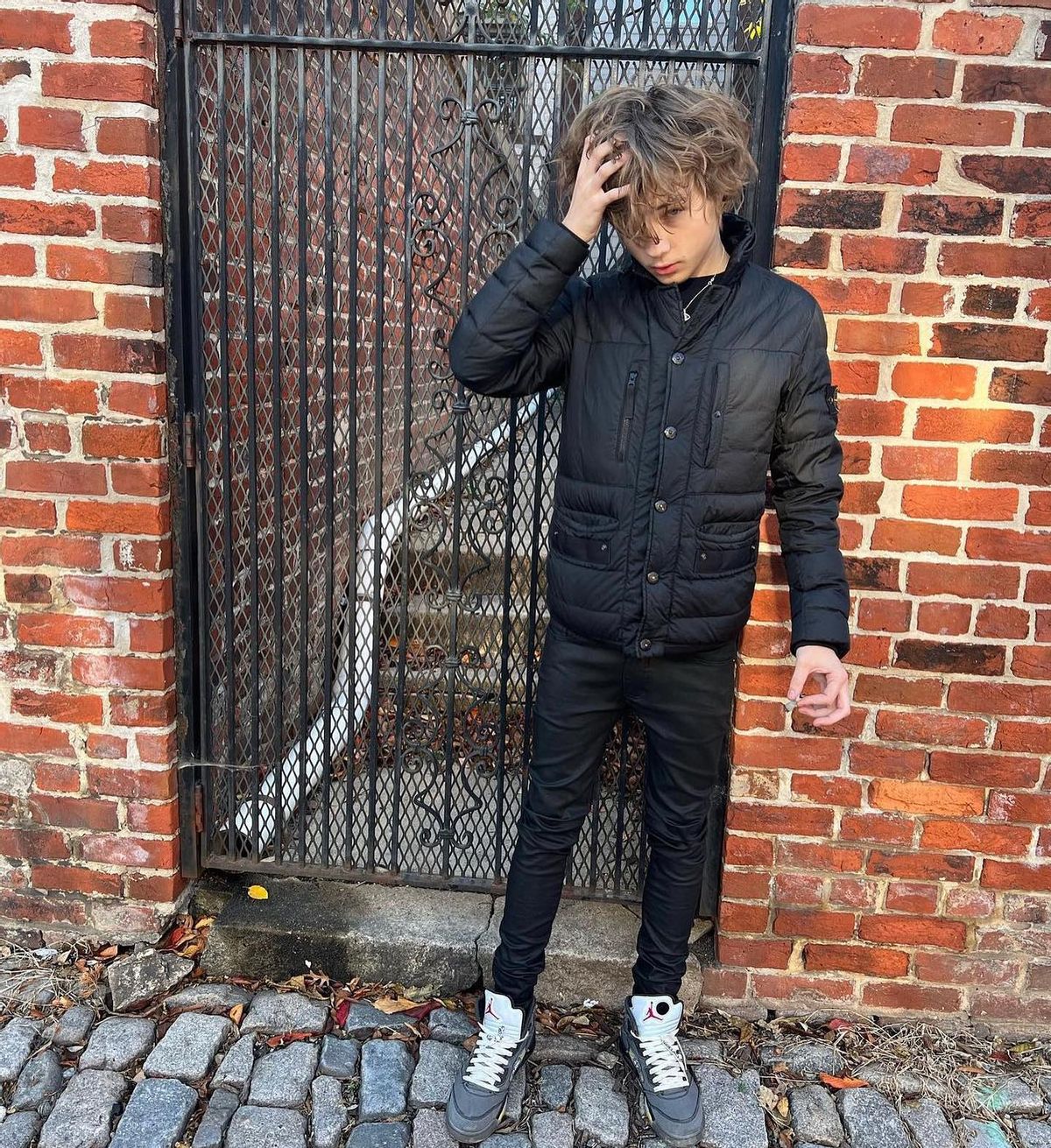 Nettspend Outfit from November 6, 2023 | WHAT’S ON THE STAR?