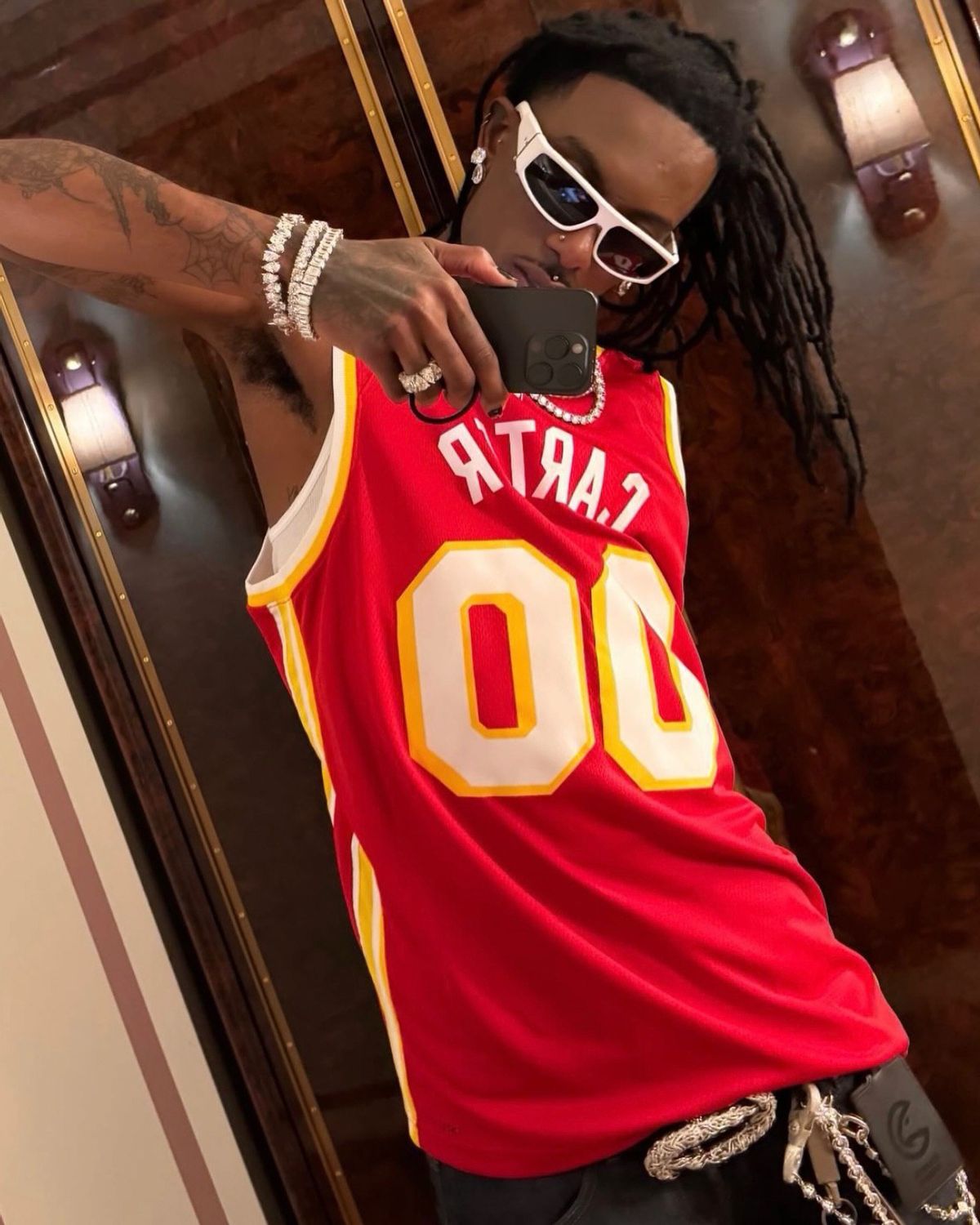 Playboi Carti Outfit from September 7, 2024 | WHAT’S ON THE STAR?