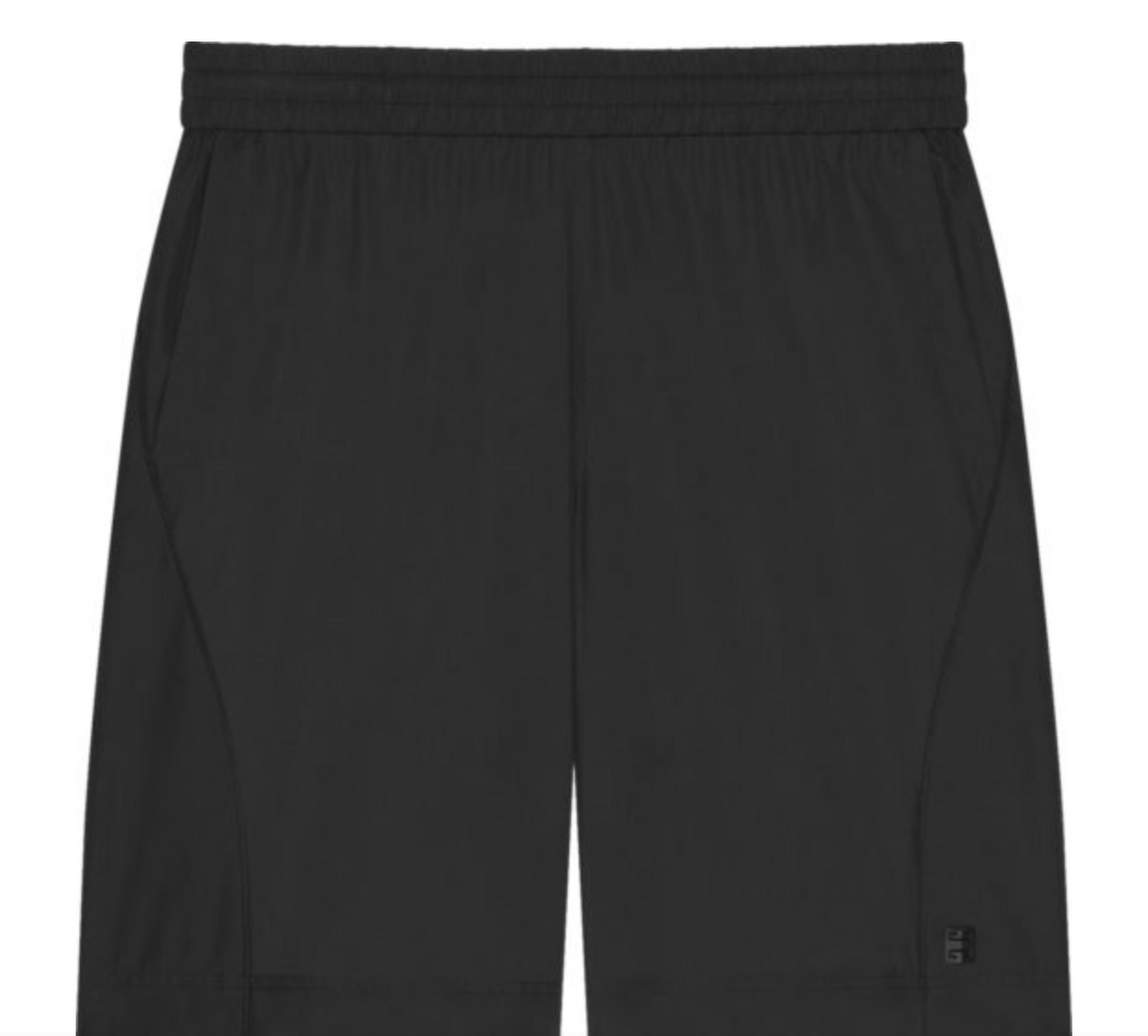 Givenchy Bermuda shorts with 4G detail | WHAT’S ON THE STAR?