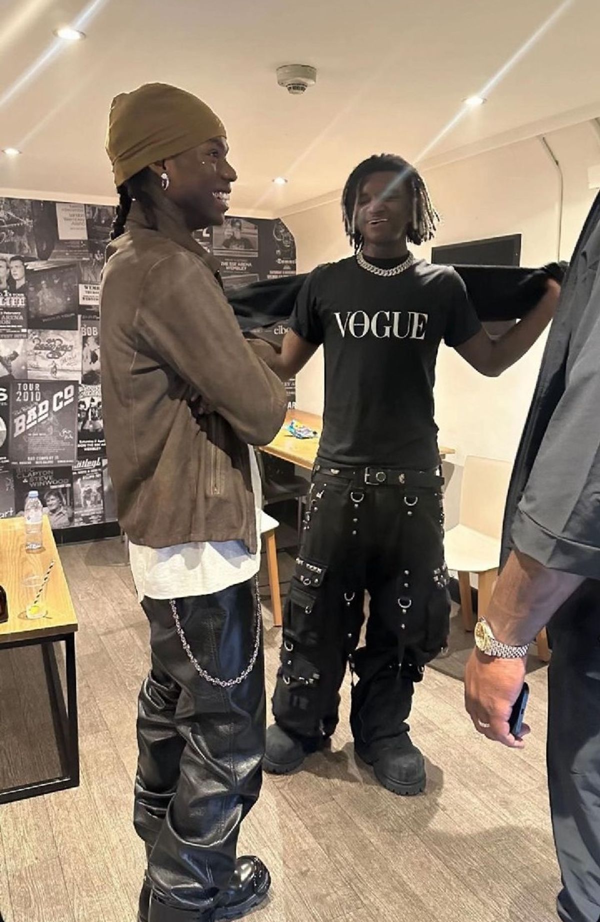 Ken Carson Outfit from September 19, 2024 | WHAT’S ON THE STAR?