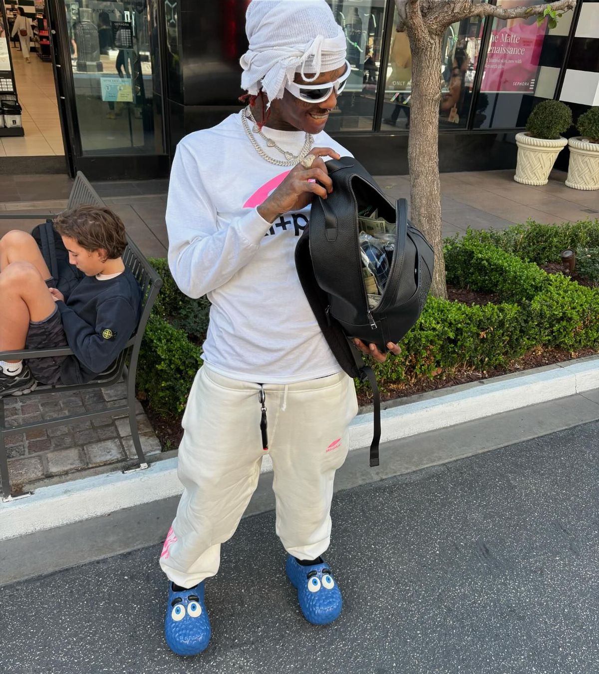 Famous Dex Outfit from October 30, 2024 | WHAT’S ON THE STAR?