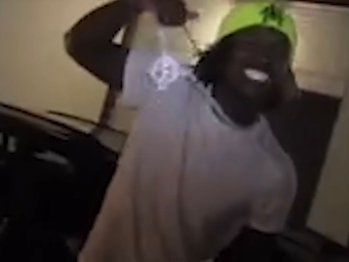 Ken Carson Outfits in "Delusional" Video | WHAT’S ON THE STAR?