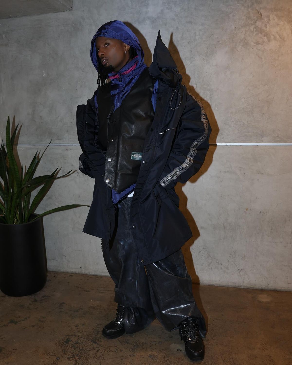 Playboi Carti Outfit from December 20, 2024 | WHAT’S ON THE STAR?