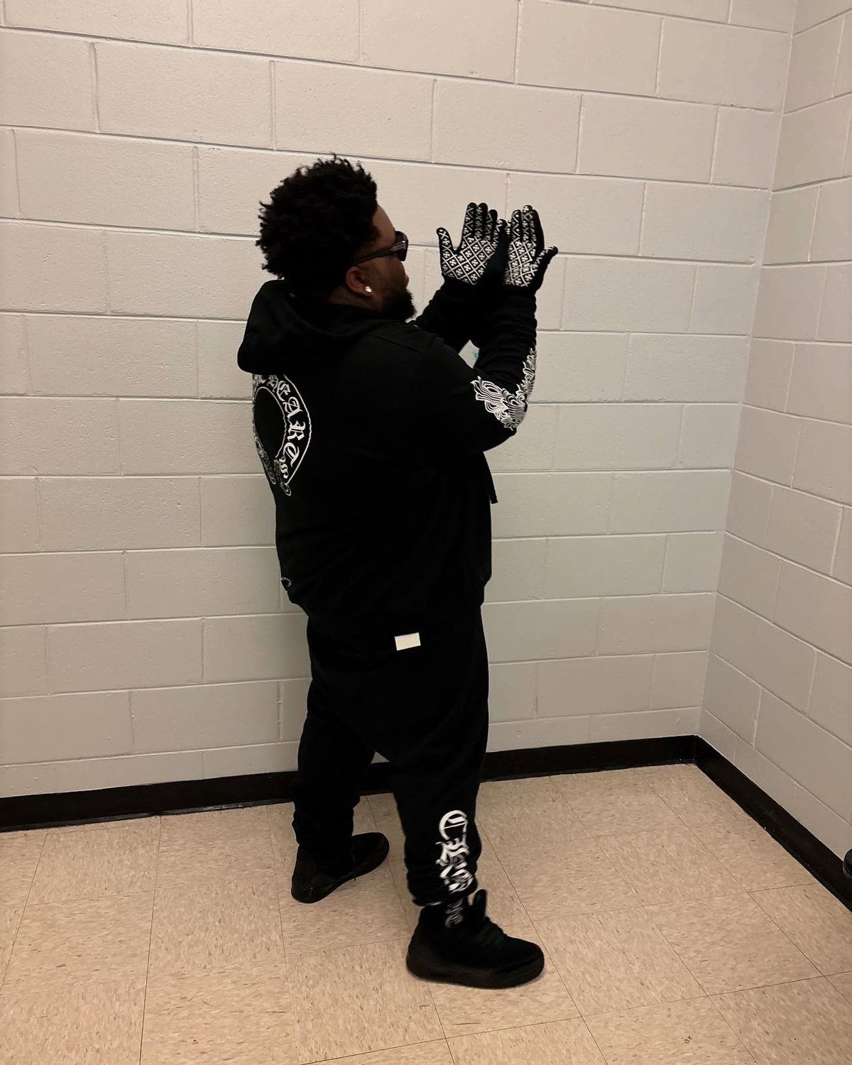 Rod Wave Outfit from December 19, 2024 | WHAT’S ON THE STAR?