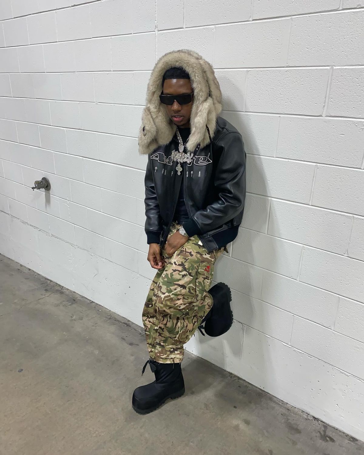 Rob49 Outfit from January 22, 2025 | WHAT’S ON THE STAR?