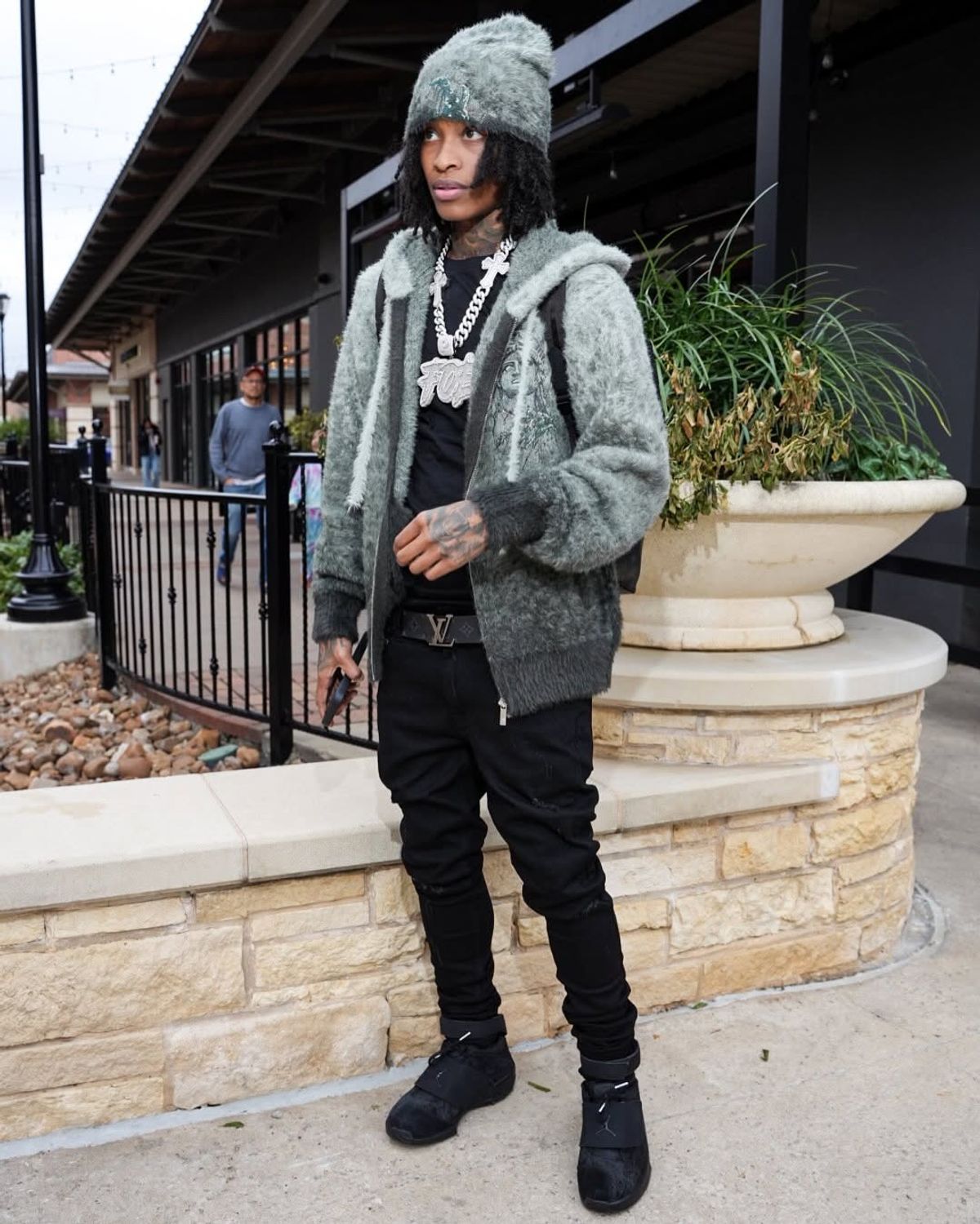 Lil Perfect Outfit from January 26, 2025 | WHAT’S ON THE STAR?