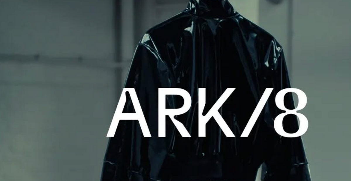 ARK 8: Clothing, Shoes & Accessories | WHAT’S ON THE STAR?