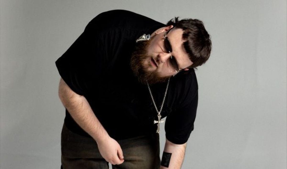 Joeyy: Outfits, Clothes, Style and Fashion | WHAT’S ON THE STAR?